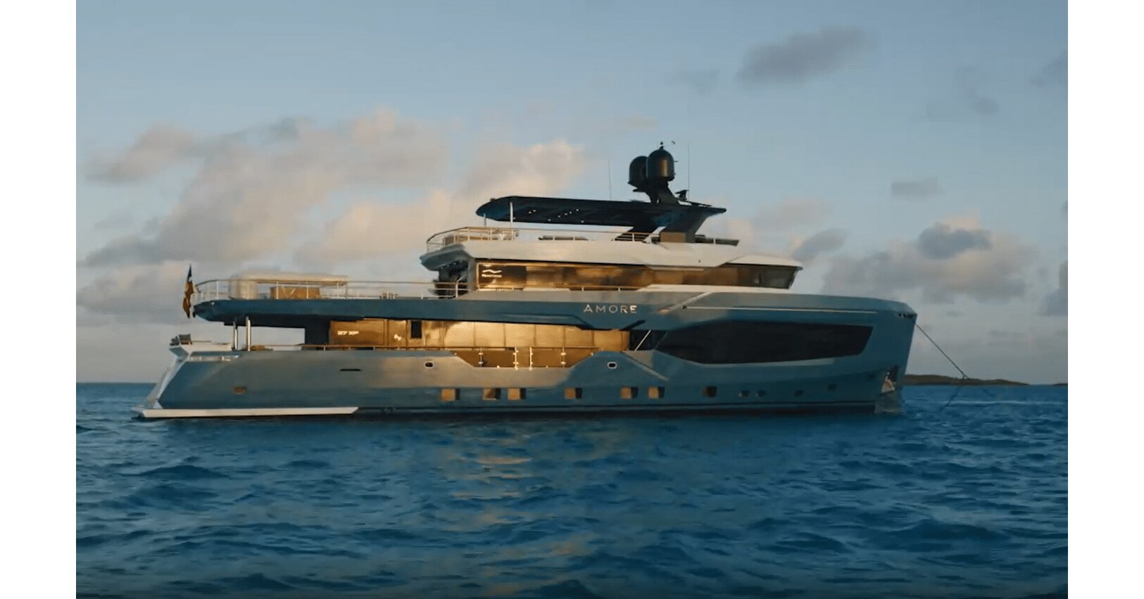 Northern Jet Partners with AMORE Yacht to Offer Exclusive Bahamas Getaway