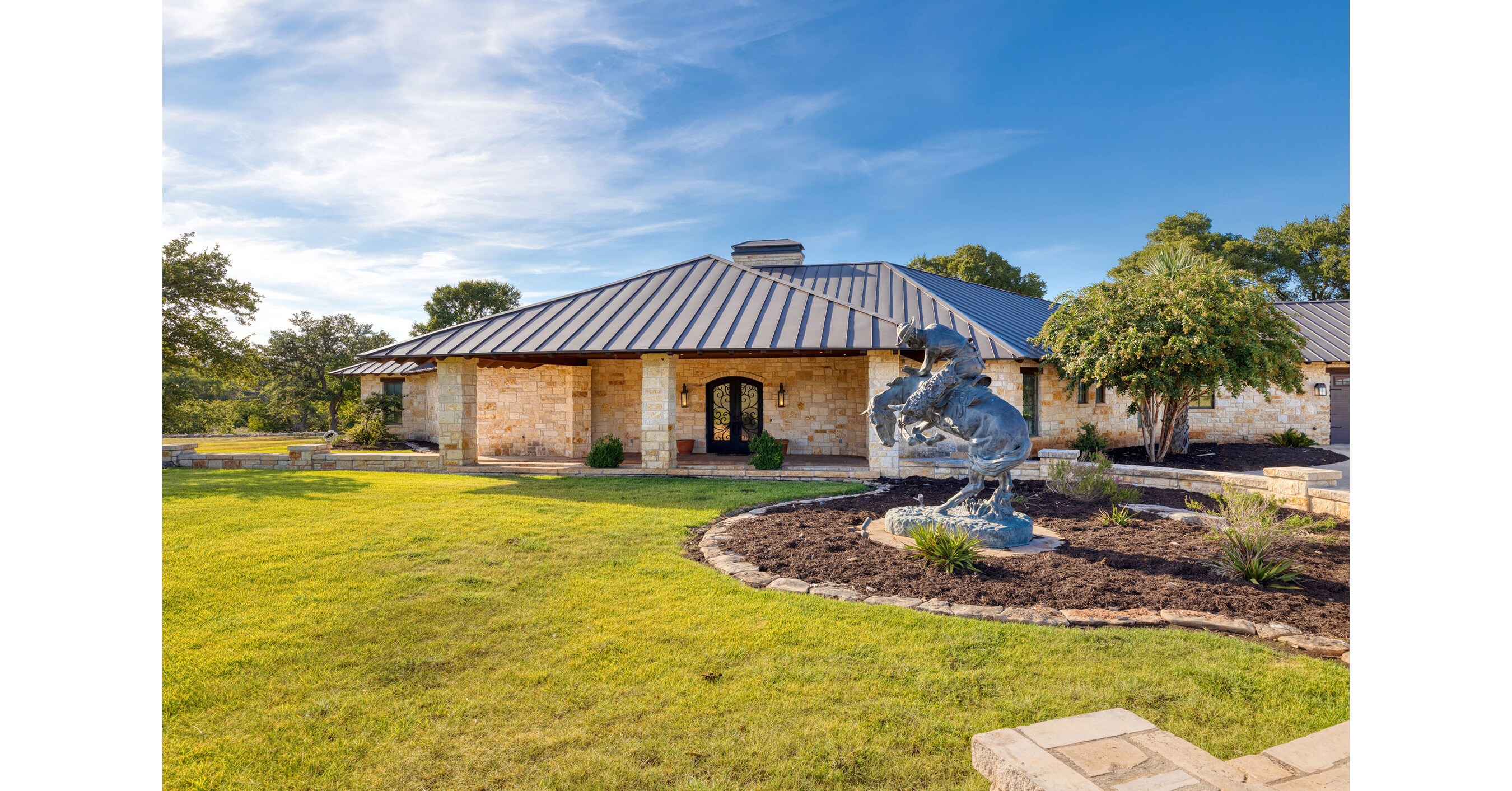 Two Ranch Estates in Texas's Hill Country Head to Luxury Auction® Block ...