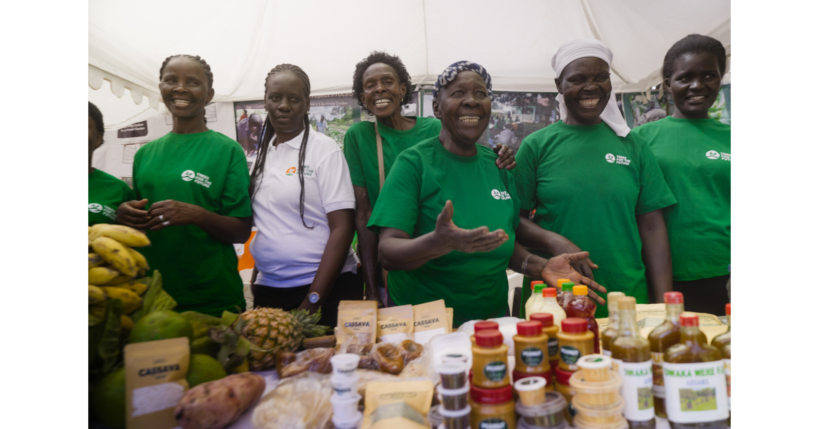 1,300 Kenyan Farmers Graduate After Four Years of First-of-its-Kind ...