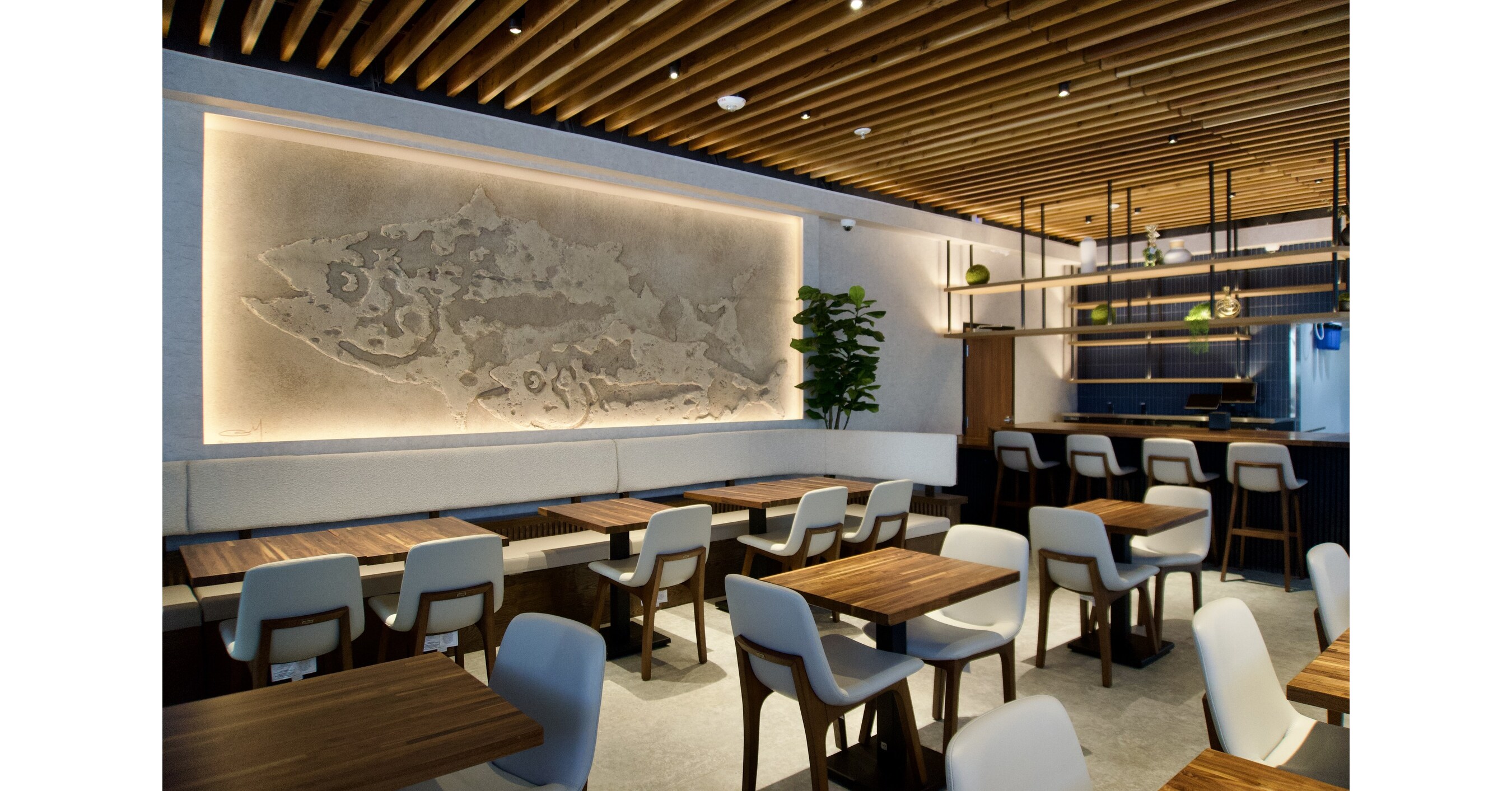 OMAKAI sushi Continues Expansion with Full Service Restaurant in Aventura