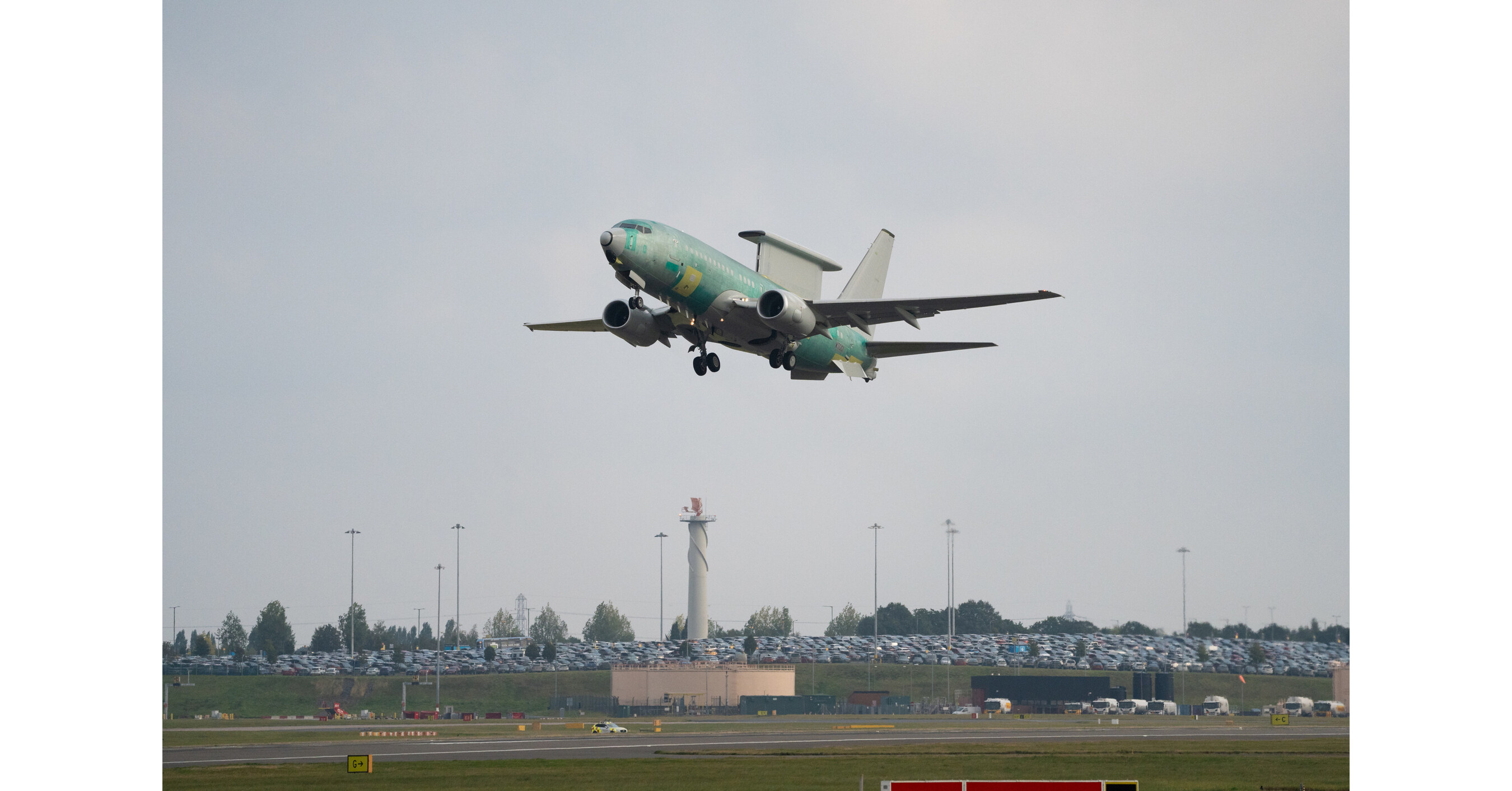 Boeing Completes First Flight of UK E-7 Wedgetail