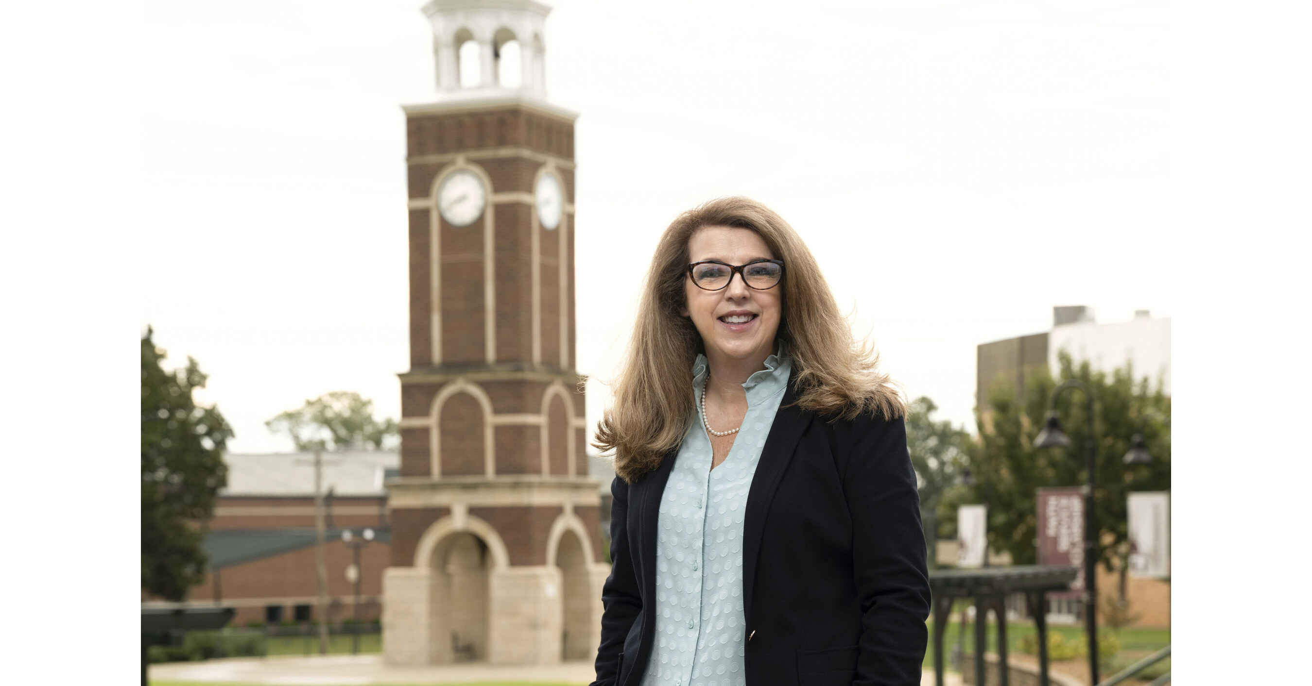 FHU President David R. Shannon Appoints Dr. LeAnn Davis as Freed ...