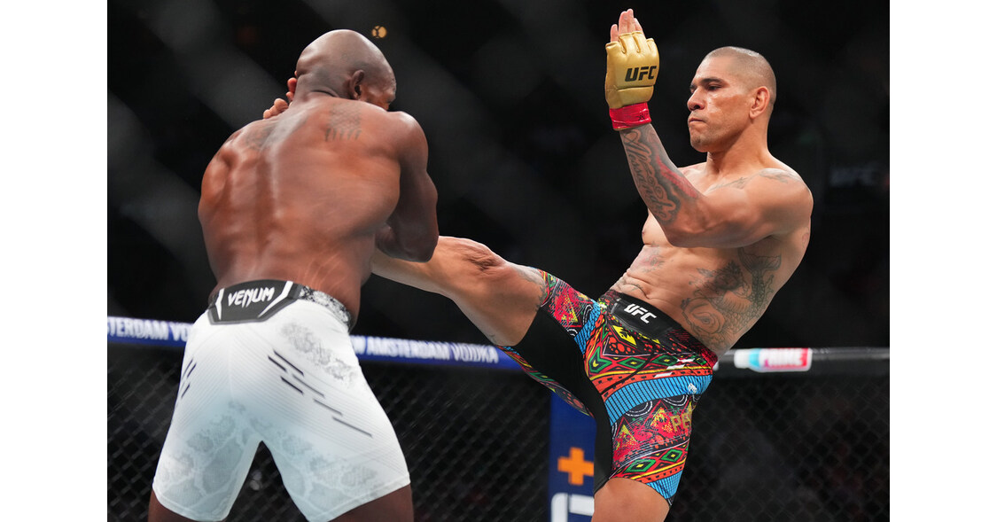 Monster Energy's Alex Pereira Defends UFC Light Heavyweight World ...