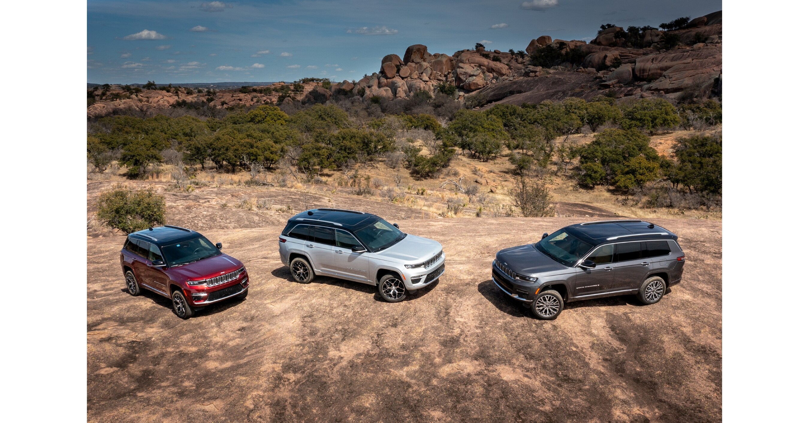 Jeep® Brand Enhances Affordability of Iconic Grand Cherokee Lineup for 2025