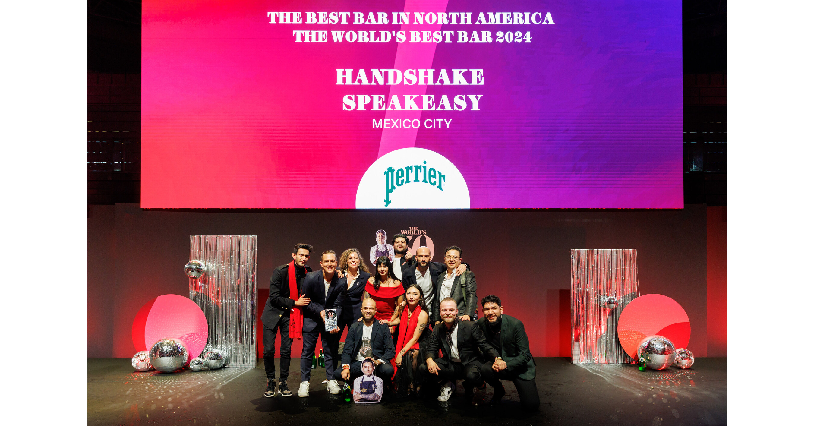 HANDSHAKE SPEAKEASY, CITTÀ DEL MESSICO, NOMINATO THE WORLD'S BEST BAR DURANTE LA PRESENTAZIONE ...