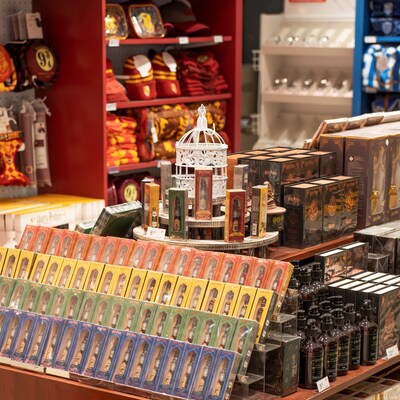 Découvrez la magie : le nouveau magasin de la collection IP de MINISO ...