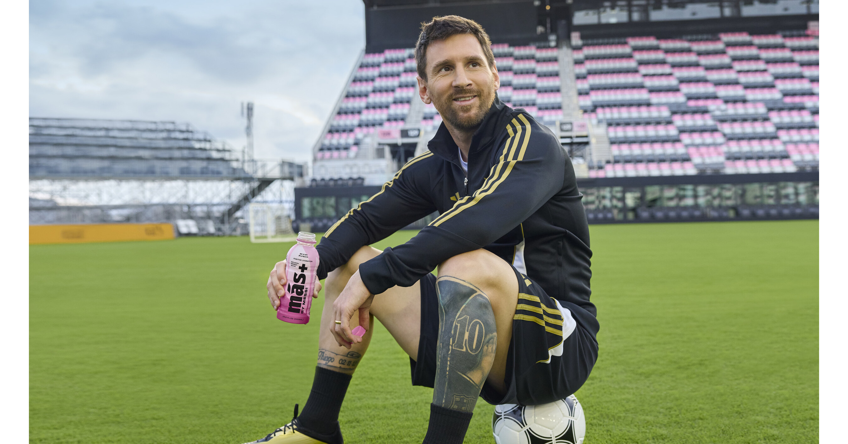 Lionel Messi Launches His Next-Generation Hydration Drink Más+ by Messi ...