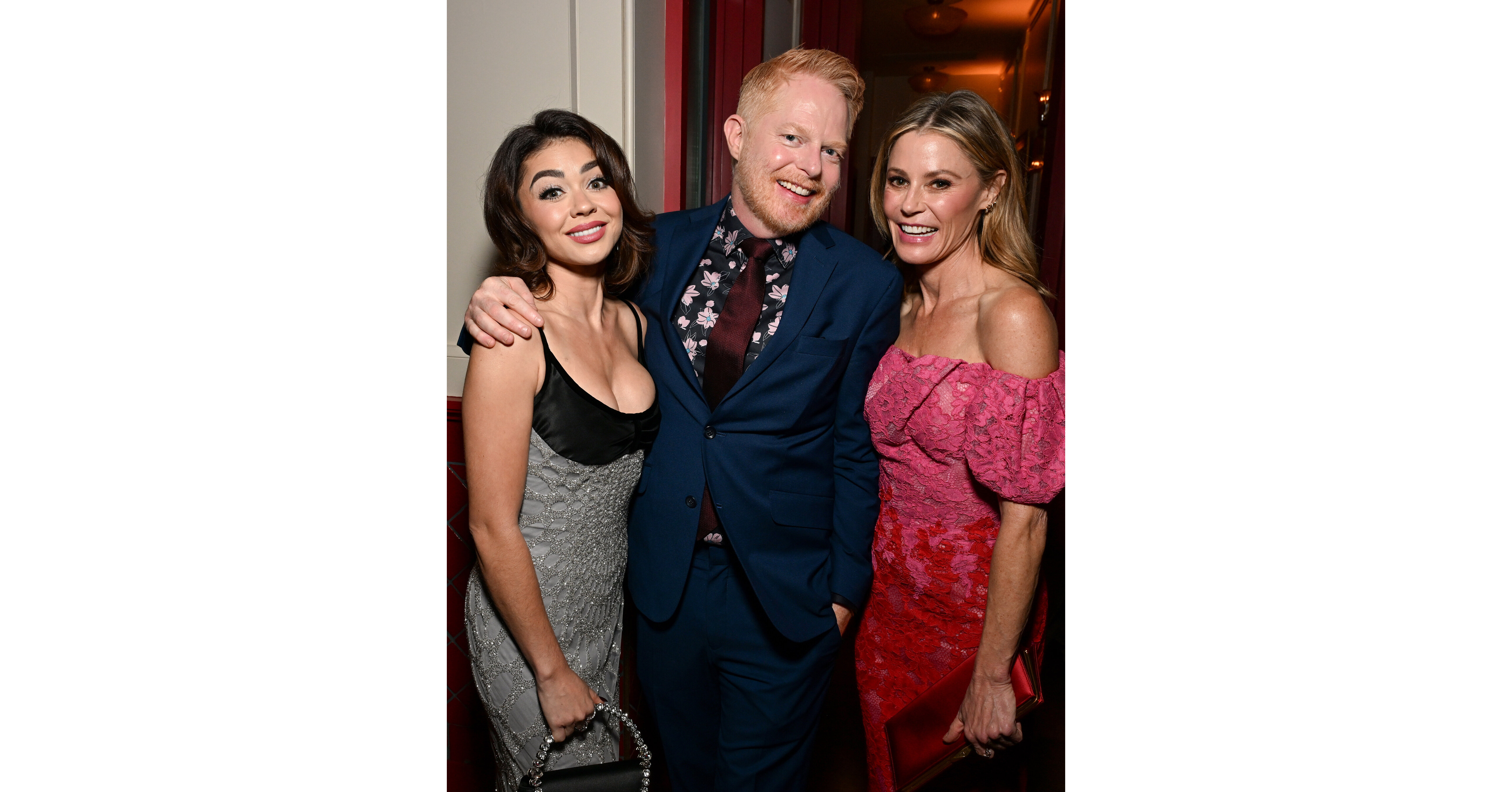 Julie Bowen Honors Sarah Hyland with the First-Ever Variety Courage ...