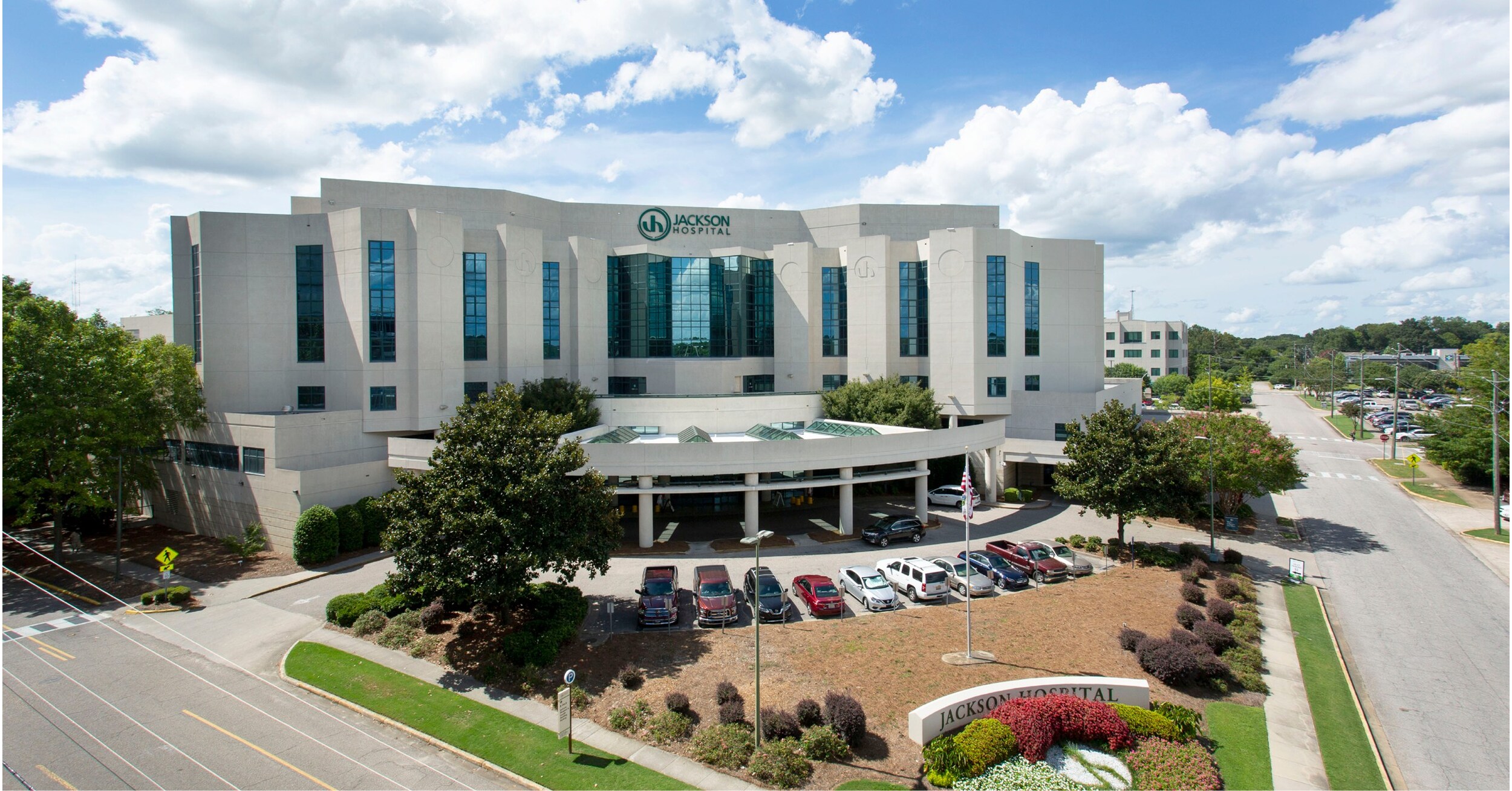 Jackson Hospital inks new partnership with Medline