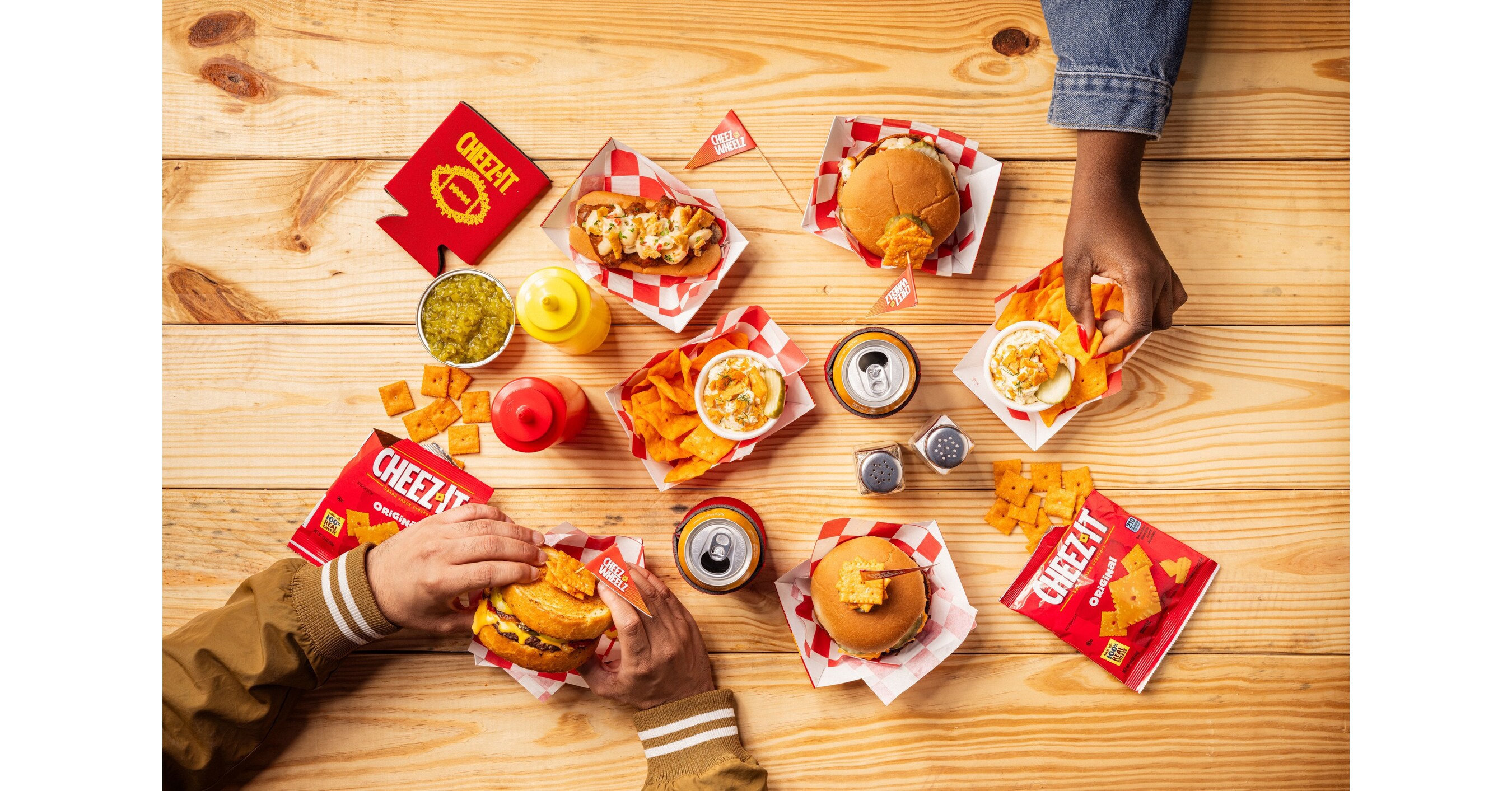 CHEEZ-IT® DEBUTS CHEEZ WHEELZ FOOD TRUCK AT COLLEGE FOOTBALL TAILGATES ...