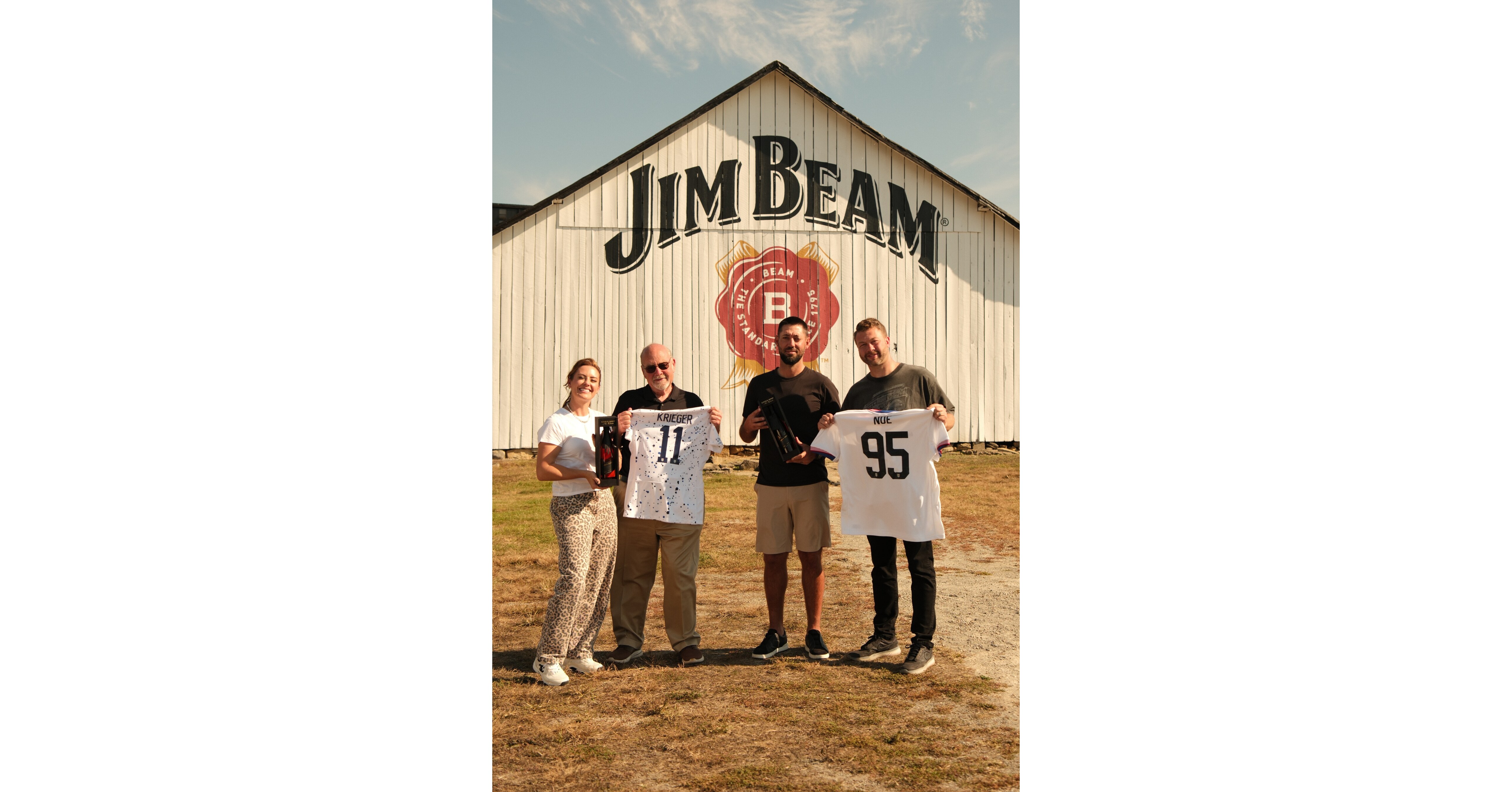 JIM BEAM® WELCOMES THE U.S. WOMEN'S NATIONAL TEAM TO ITS HOMEPLACE IN ...