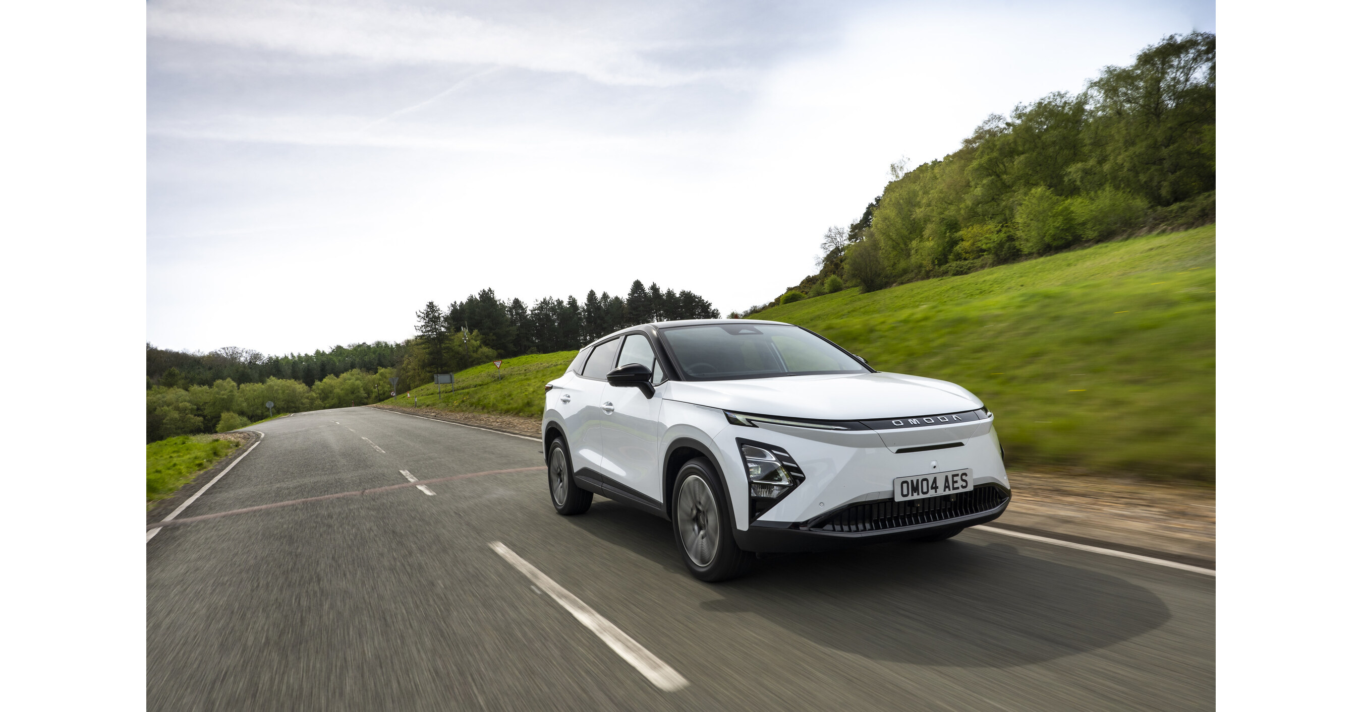 OMODA Partners with Three UK Artists to Design the Future