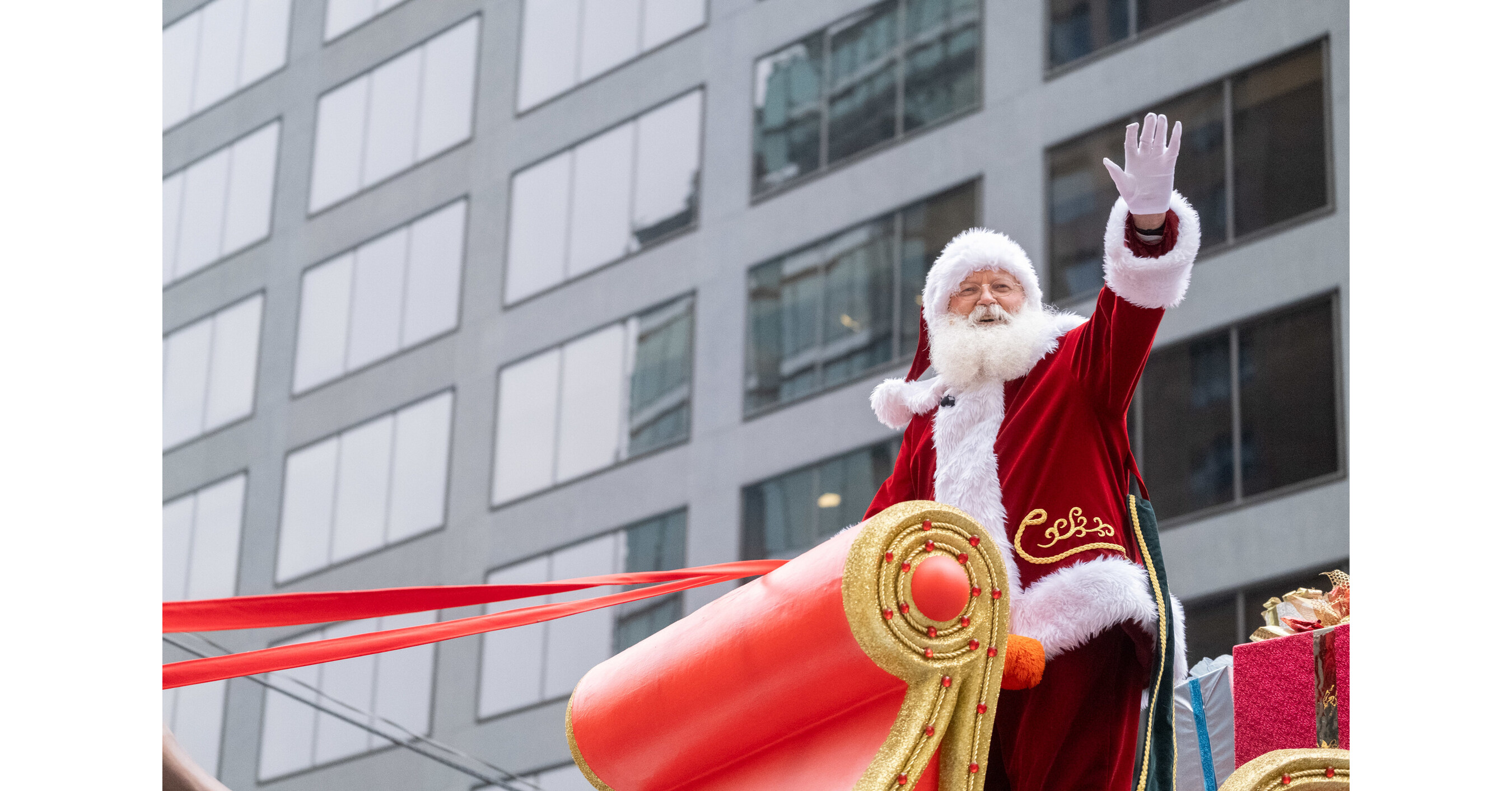 Original Santa Claus Parade Issues Critical GoFundMe Campaign Amid its ...