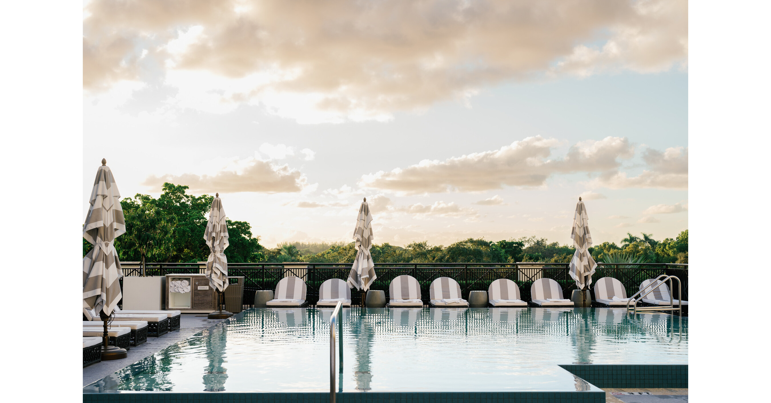 The Acclaimed Thesis Hotel Miami Joins Curio Collection By Hilton™