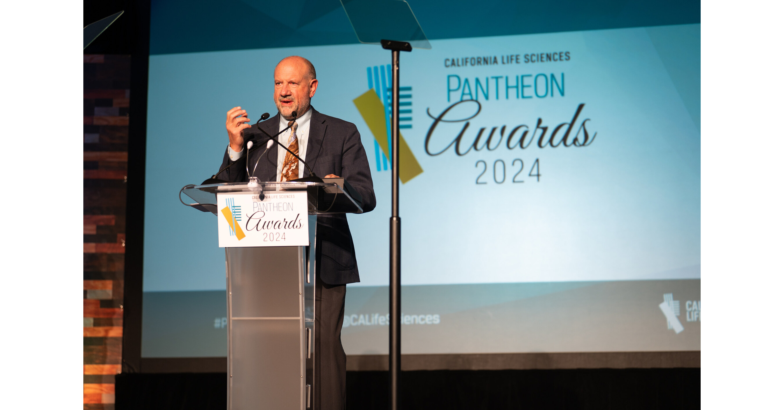 Dr. David H. Persing wins 2024 California Life Sciences Pantheon Award