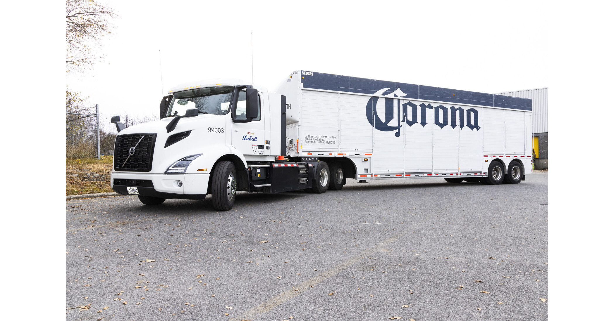 LABATT INVESTS $5.47 MILLION TO EXPAND FLEET IN QUEBEC