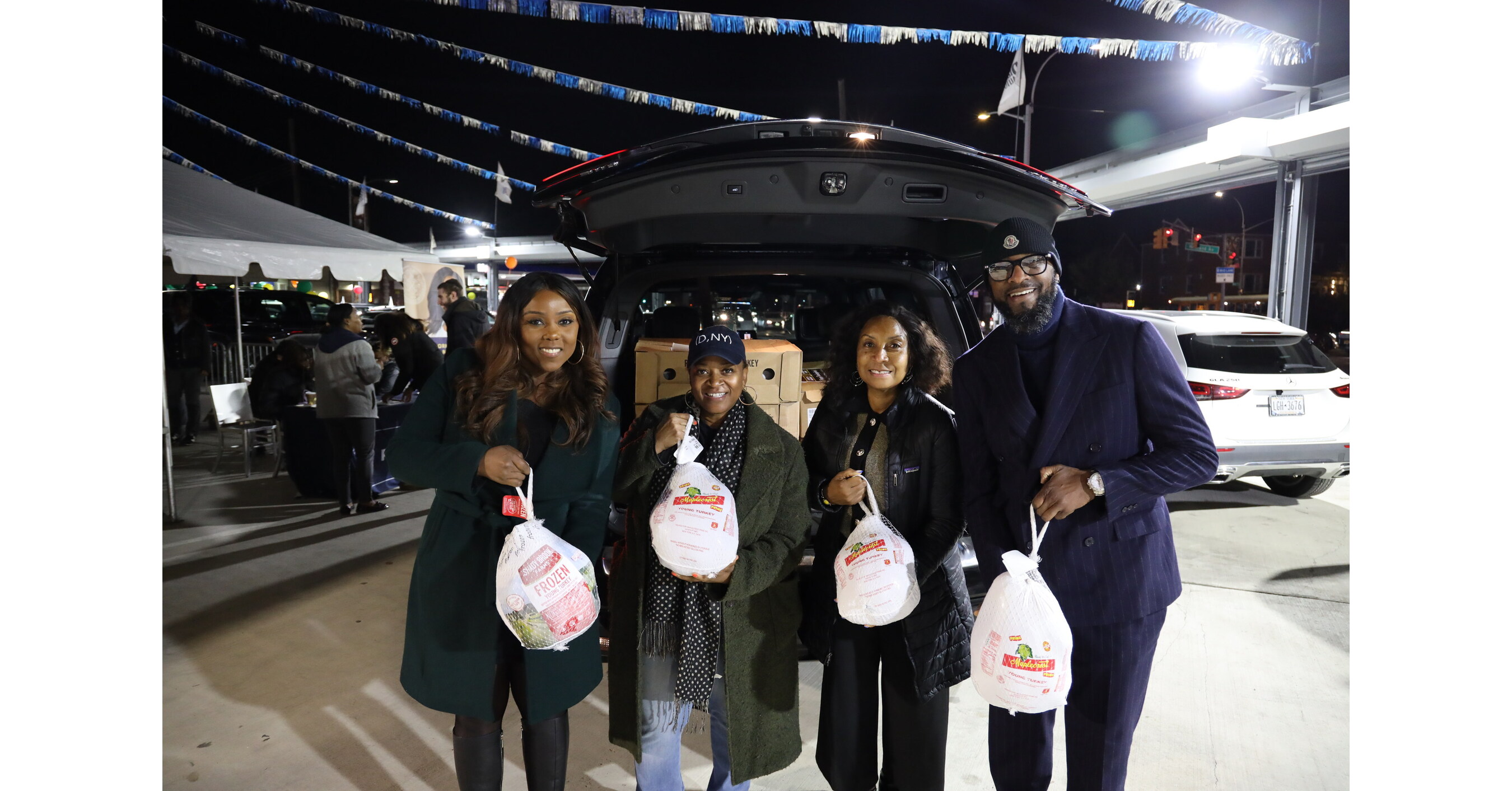 Plaza Auto Mall Delivers Thanksgiving Joy with Community Turkey Giveaway
