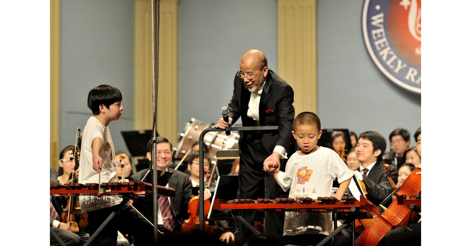 Mining gold of music: eternal passion of Chinese 99-year-old conductor