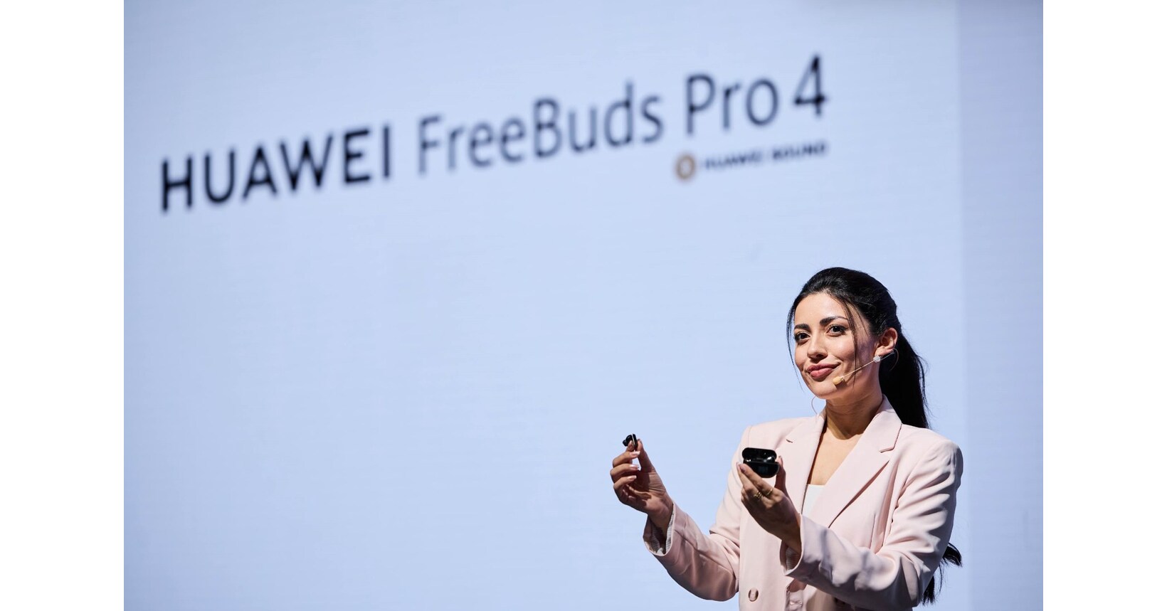 HUAWEI FreeBuds Pro 4: HUAWEI SOUND Elevating TWS Flagship Experience ...