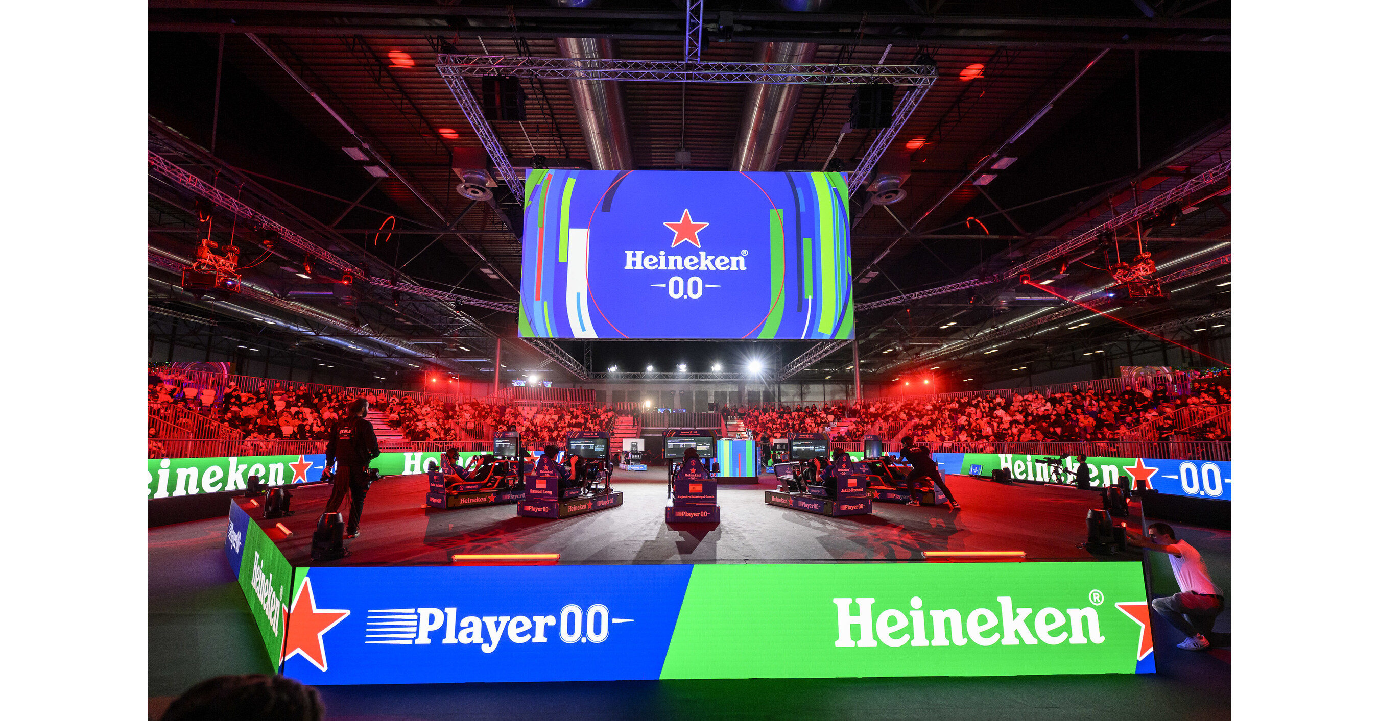Max Verstappen Joins the Celebration as Heineken's Player 0.0 Champion ...