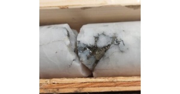 Omineca Expands Diamond Drilling Program at Wingdam