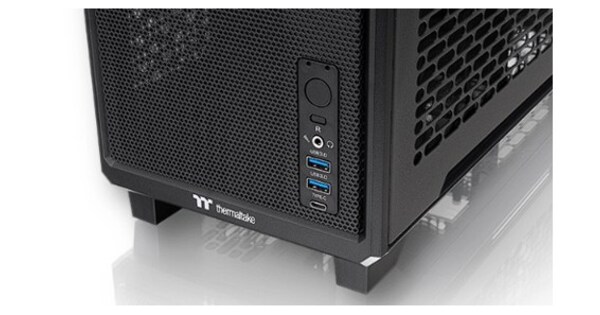 CES 2025: Thermaltake Unveils the Innovative TR100 Travel PC Case ...