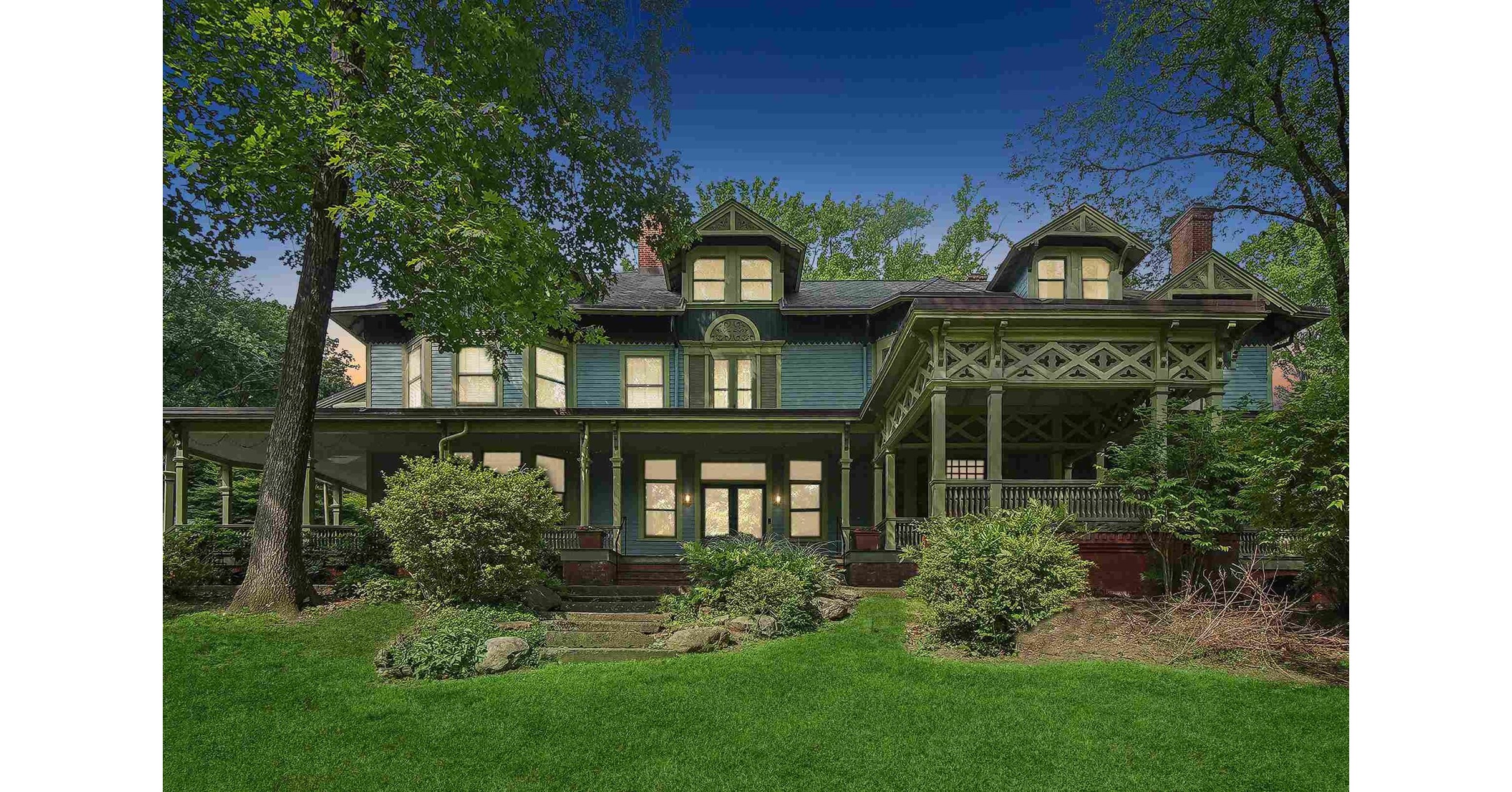 Montview Estate: A Rare Blend of Space, Luxury, and Convenience in ...