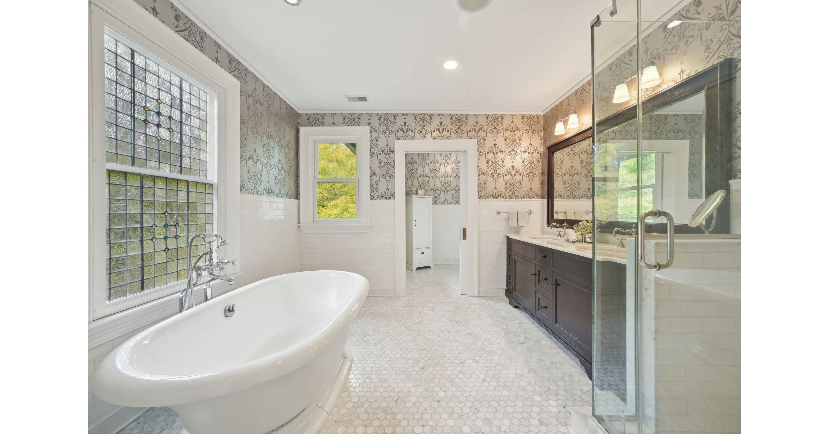 Montview Estate: A Rare Blend of Space, Luxury, and Convenience in ...