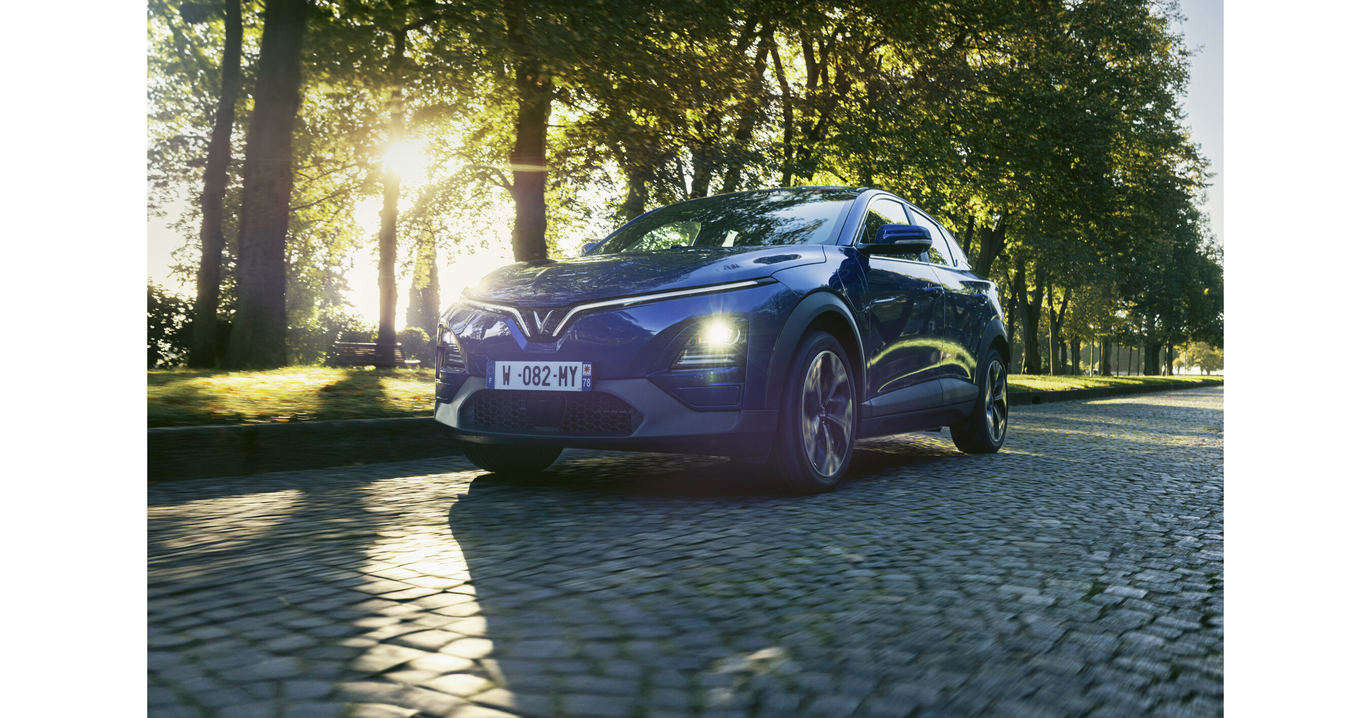 VINFAST VF 6 : LE VEHICULE IDÉAL POUR LES JEUNES FAMILLES