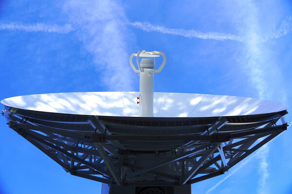 Safran DSI Marks Milestone with First U.S.-Built VISION Antenna