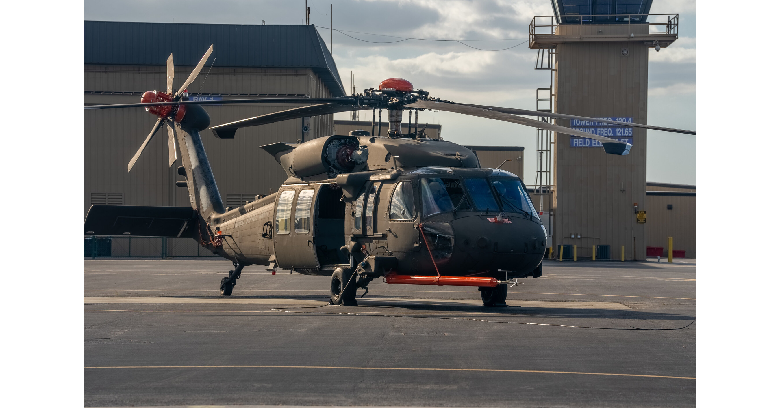 GE Aerospace T901 Engine Powers Black Hawk for First Time in Successful ...