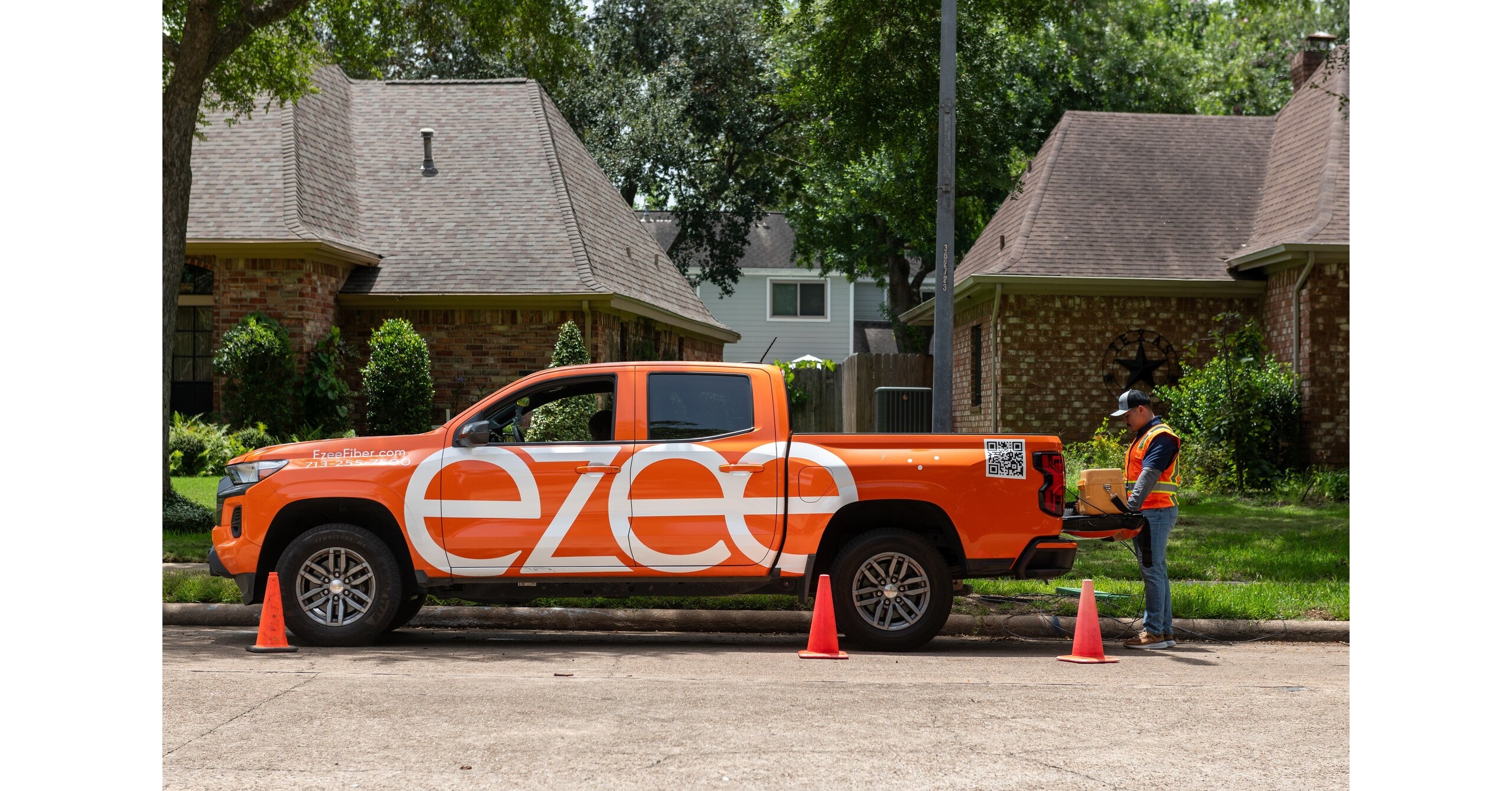 EZEE FIBER INVESTS OVER $400 MILLION TO EXPAND FIBER-TO-THE-PREMISES ...
