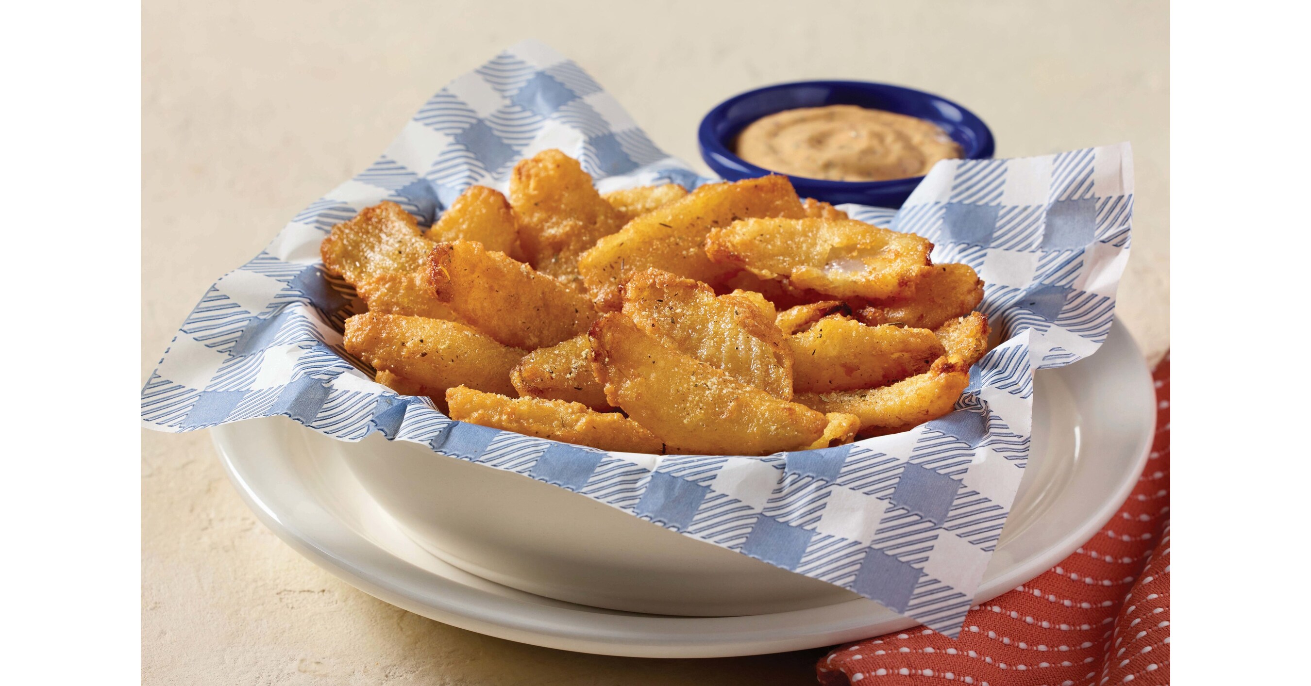 Spring Has Sprung at Cracker Barrel: New Seasonal Menu Brings Fresh ...