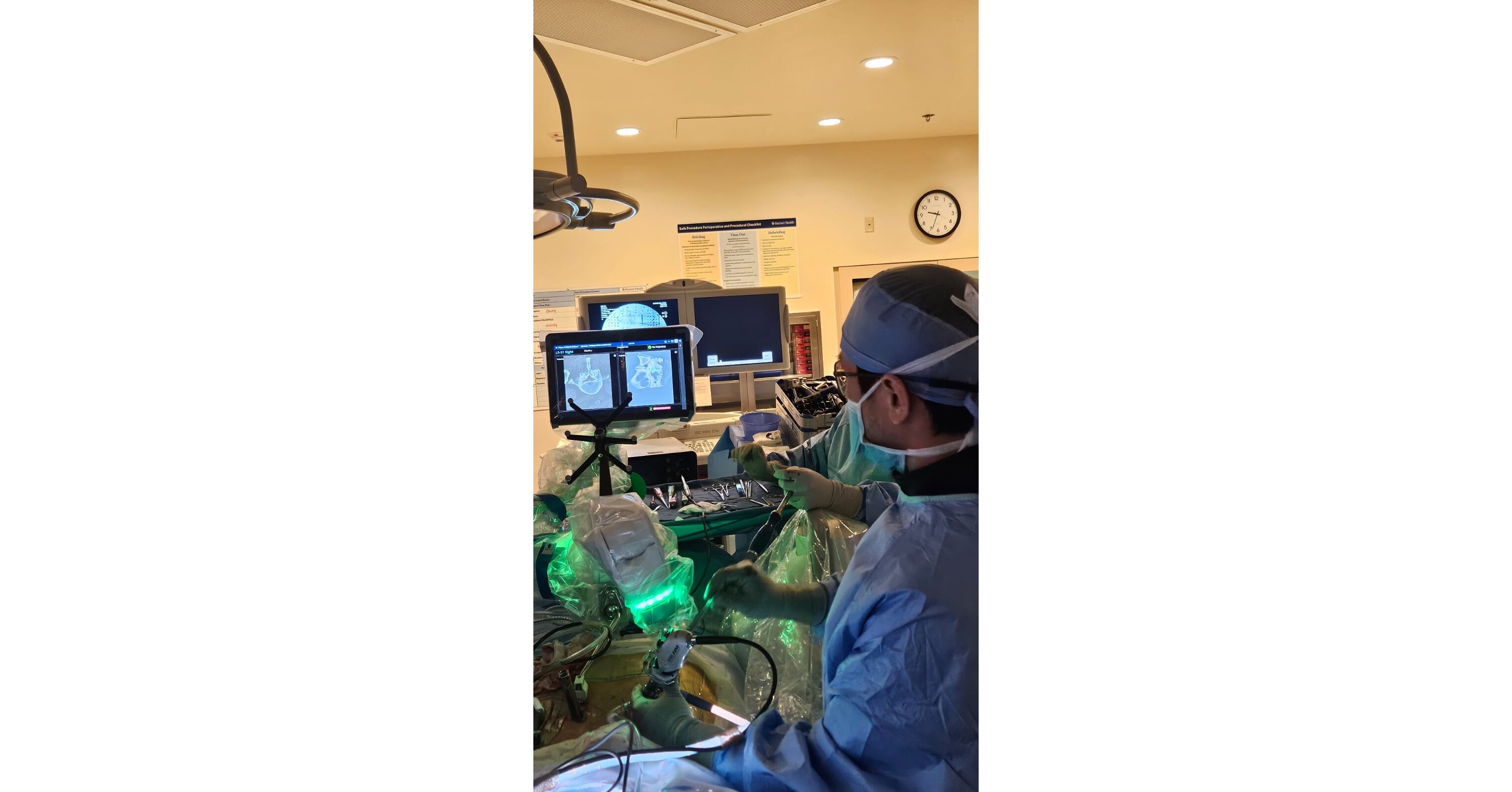 Dr. Andrew Chung completes first dualLIF® Endoscopic Spinal Fusion ...