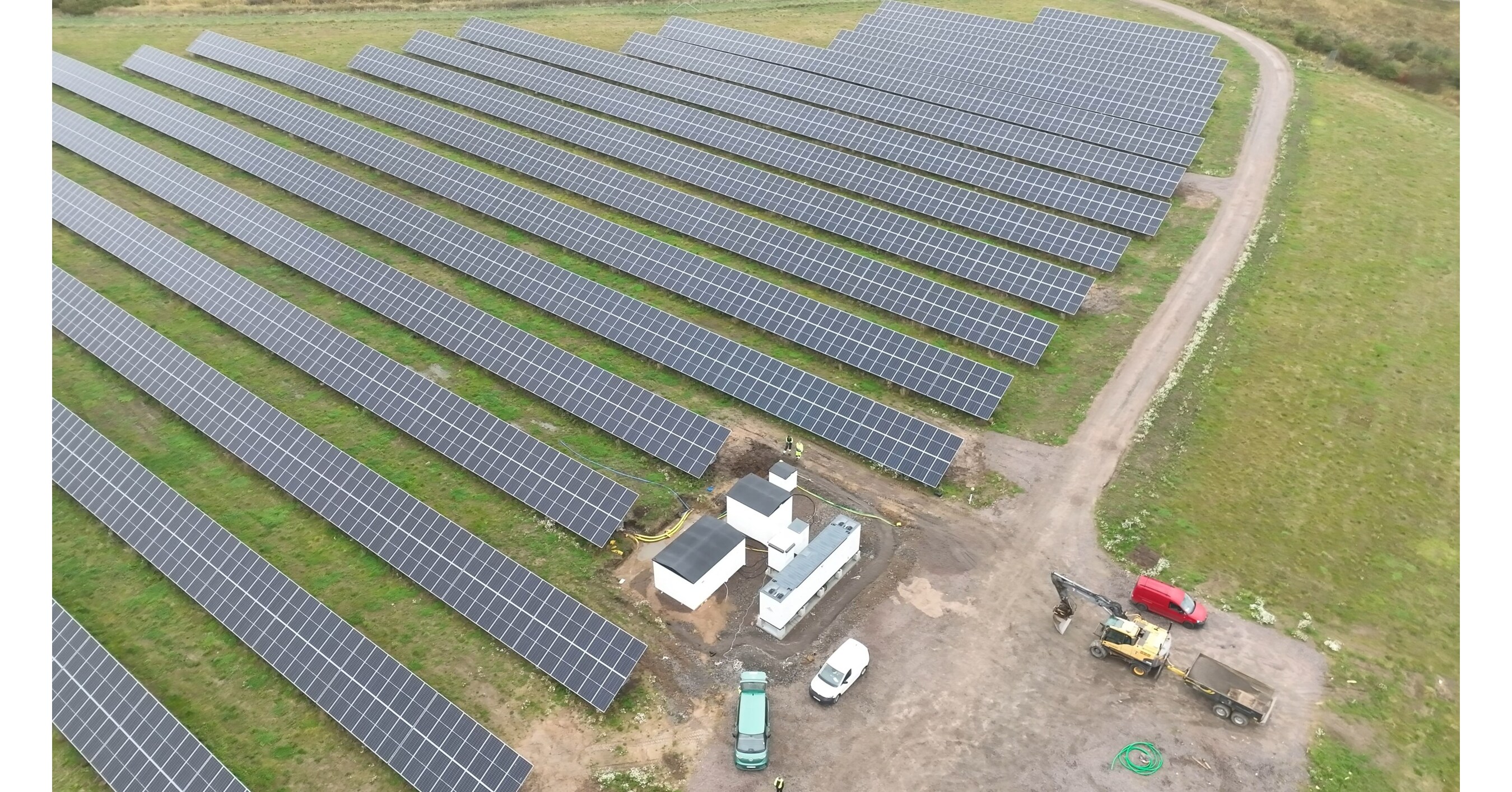 Sweden's Energy Future Speeds up: Sungrow Powers One of the First Hybrid Solar Parks in Halmstad