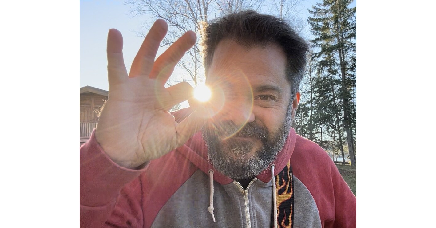 gRaHaM mUrRaY sEaRs Blazes a Trail with Title Single "Snow Machine ...