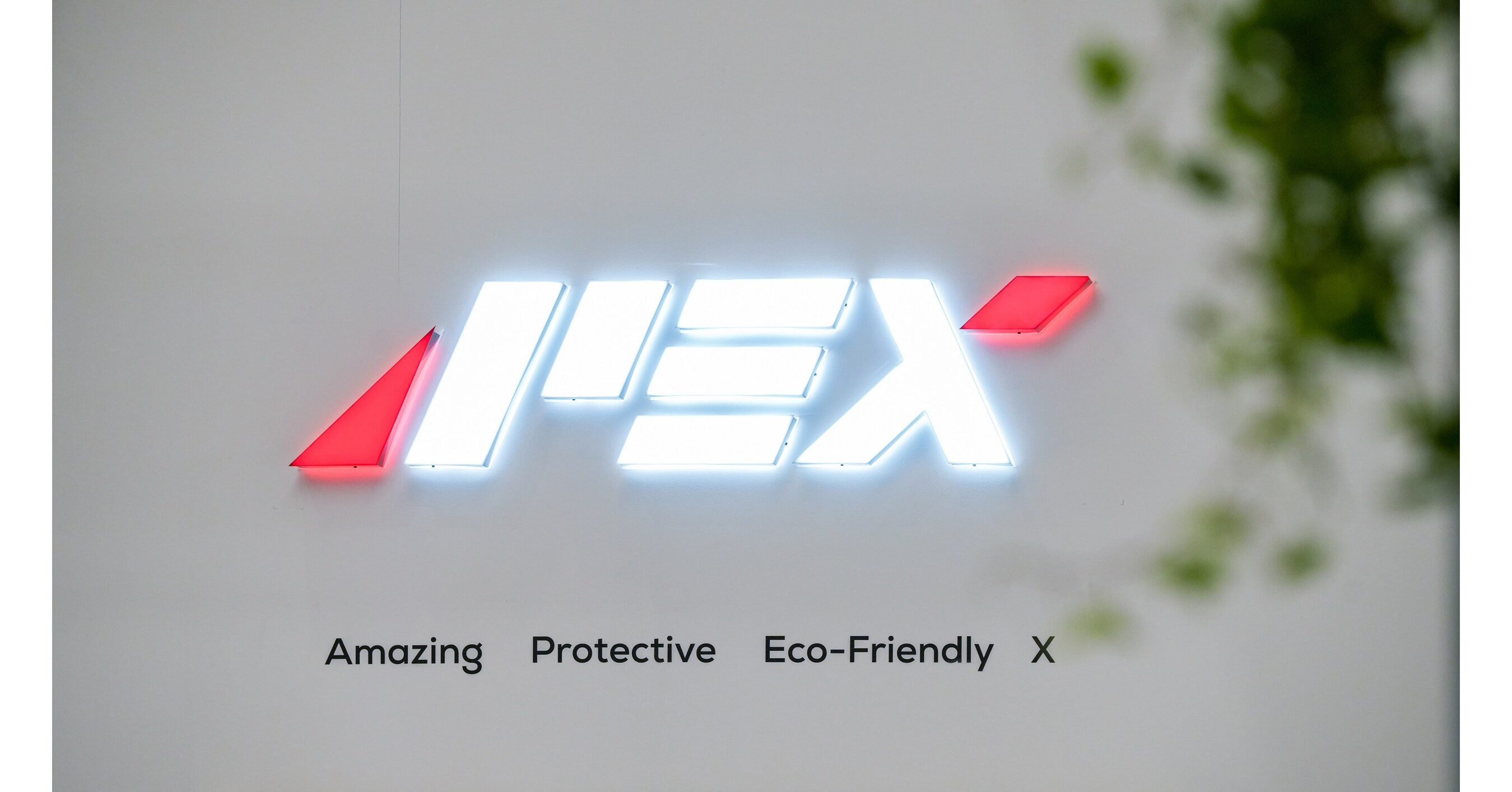 TCL CSOT Highlights APEX Display Technology to Redefine Visual ...