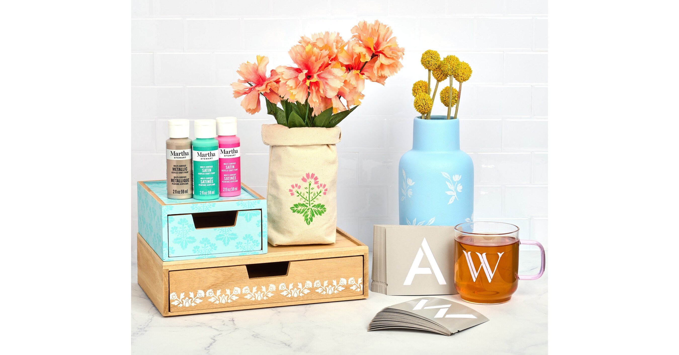 Martha Stewart and Plaid Enterprises Partner to Launch New Multi ...