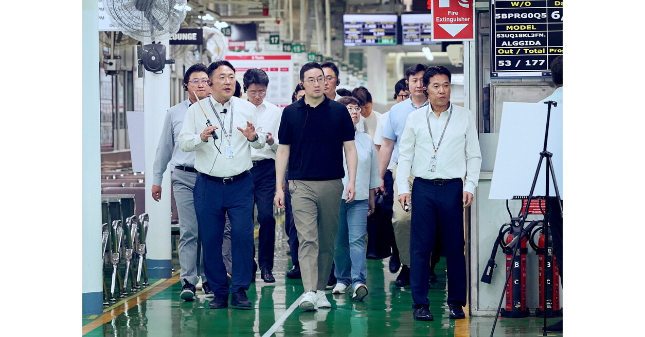 LG Chairman Koo Kwang-mo Champions Group's "Second Leap" in Key Global ...