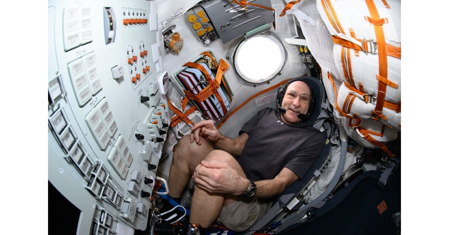 NASA Astronaut to Answer Questions from Students in Oregon