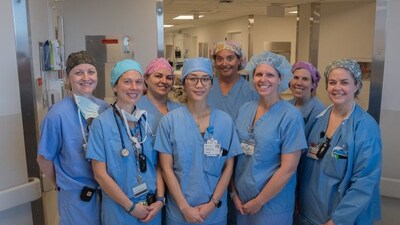 All-Female Surgical Team at Pittsburgh's Allegheny General Hospital ...