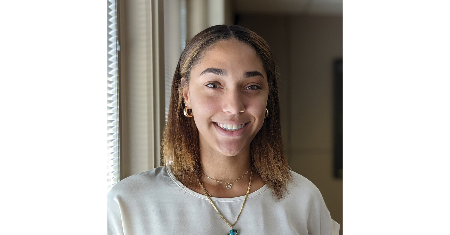 URL Insurance Group Announces Promotion of Eight Outstanding Staff Members