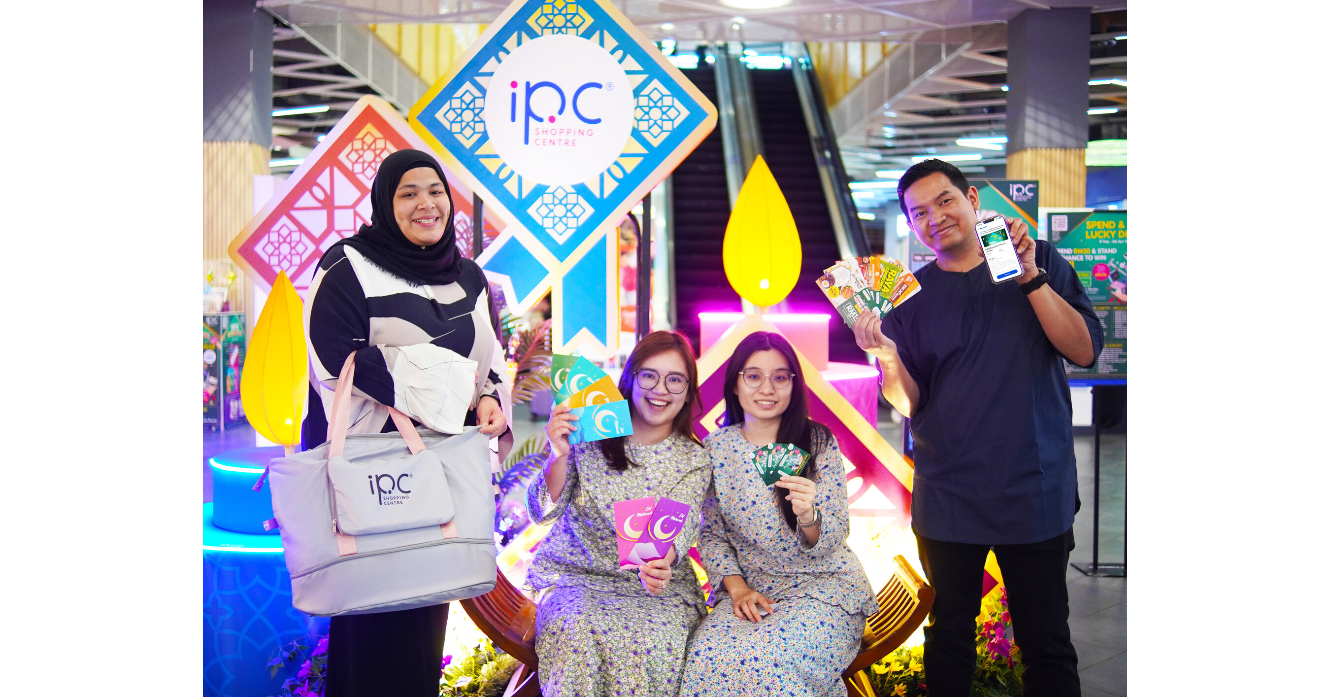 Delightful Raya Surrr-prizes at Every Corner of IPC Shopping Centre