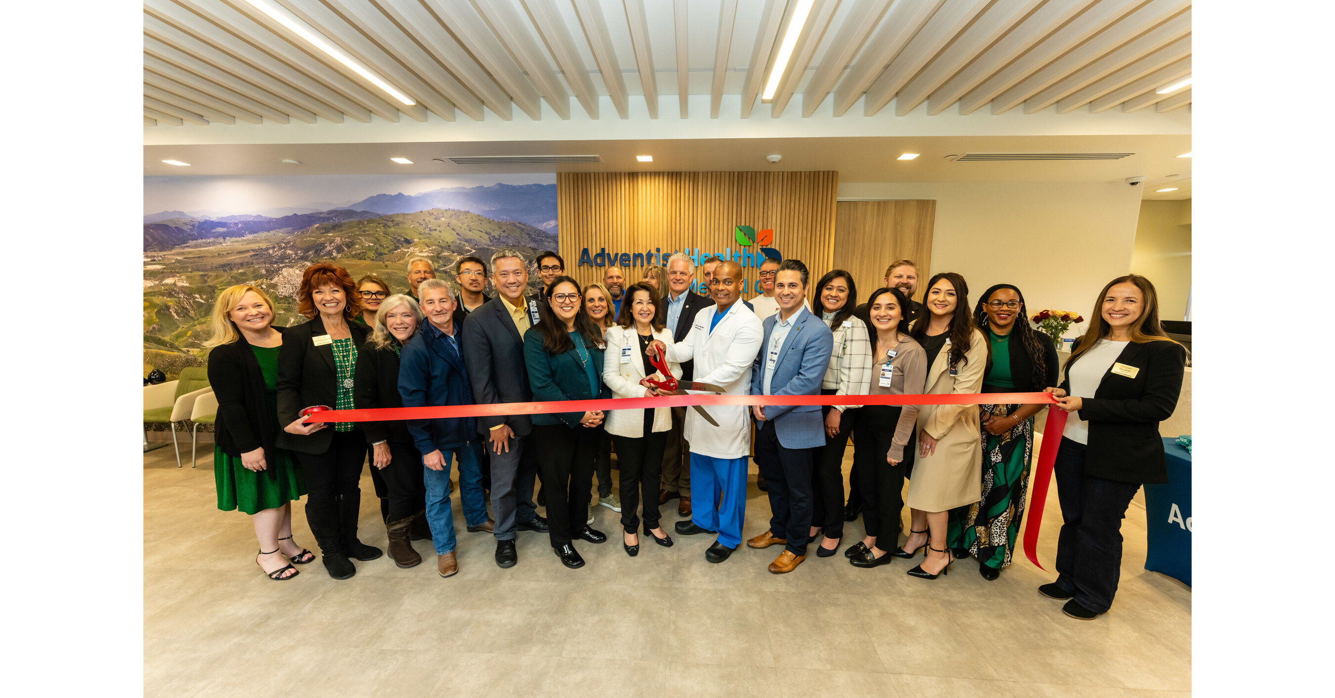 Adventist Health Simi Valley abre una nueva clínica para mejorar el ...