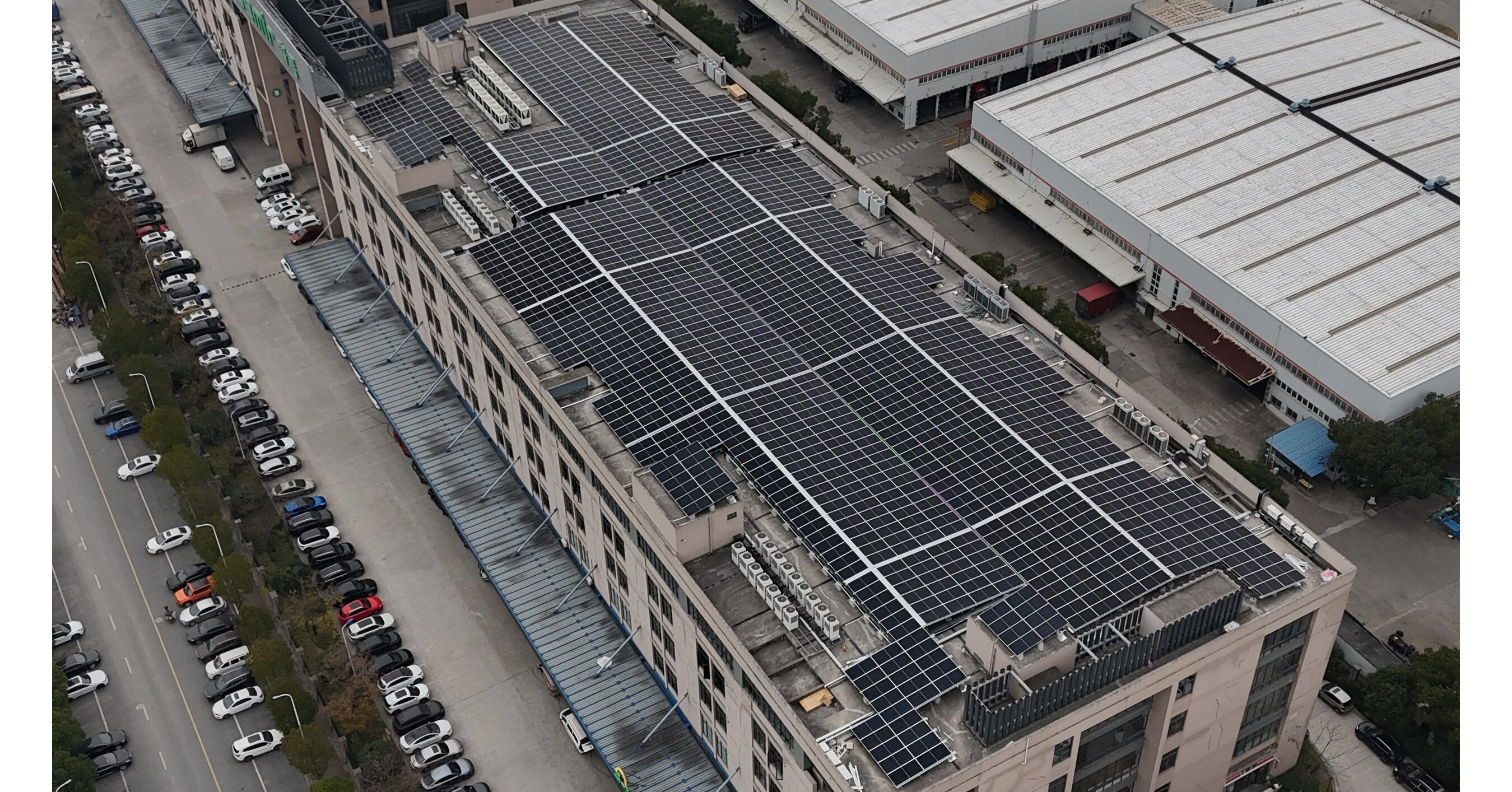 The First Hi-MO X10 Power Station in shanghai received 8% higher power ...