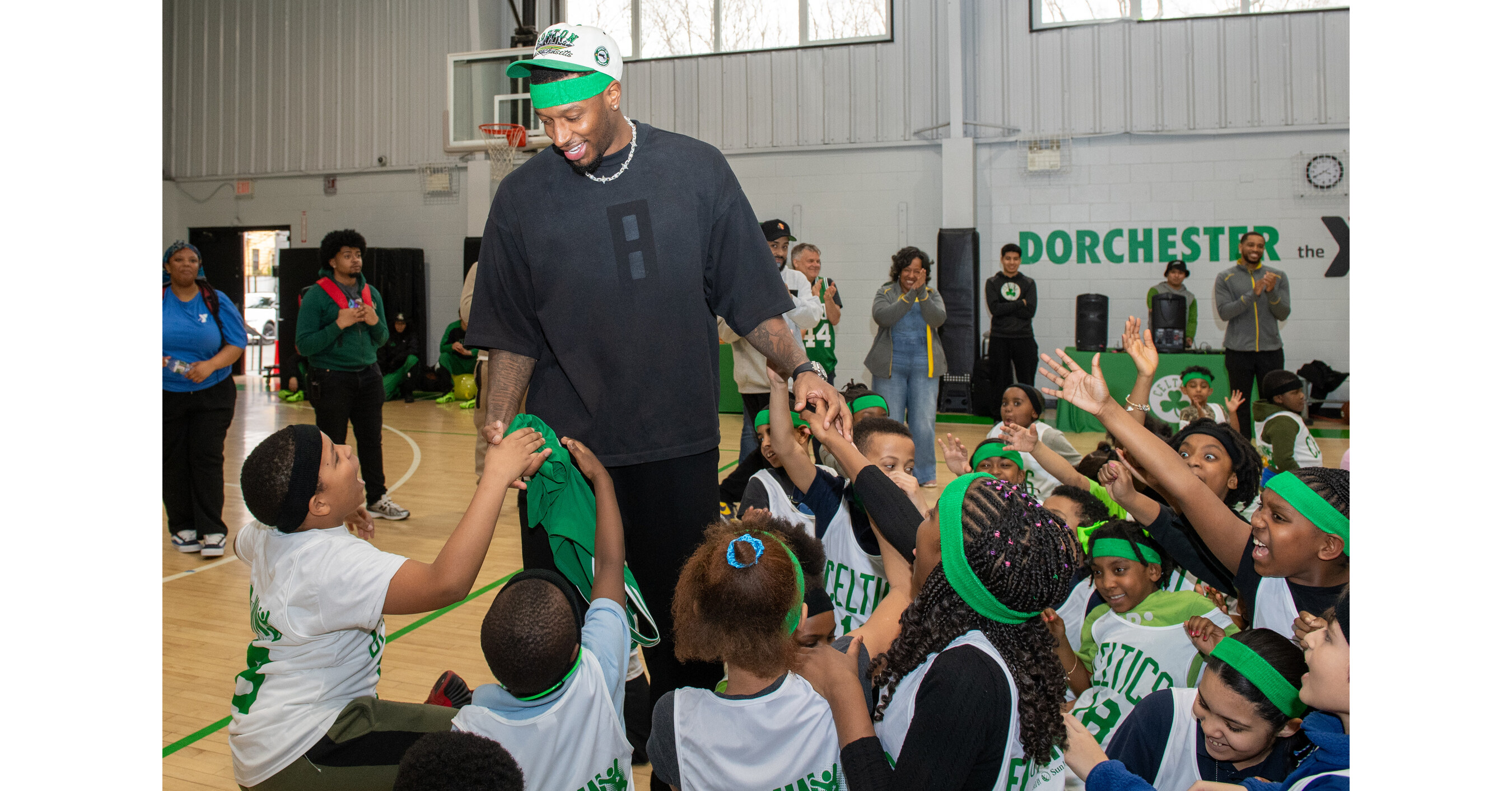 Sun Life and Boston Celtics celebrate 11th year of Fit to Win health ...