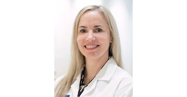AOFAS Honors Two Female Orthopaedic Leaders