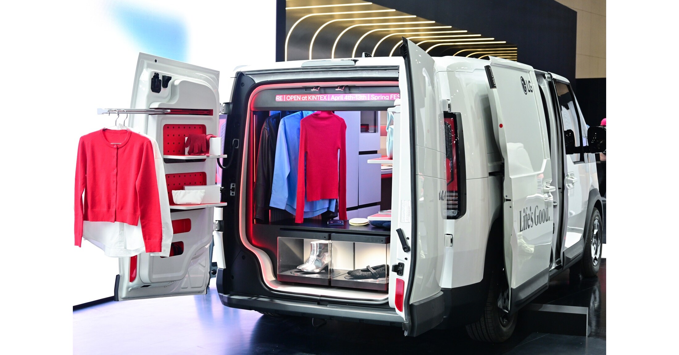 LG PARTNERS WITH KIA TO PRESENT AI-POWERED MOBILITY SPACE SOLUTIONS