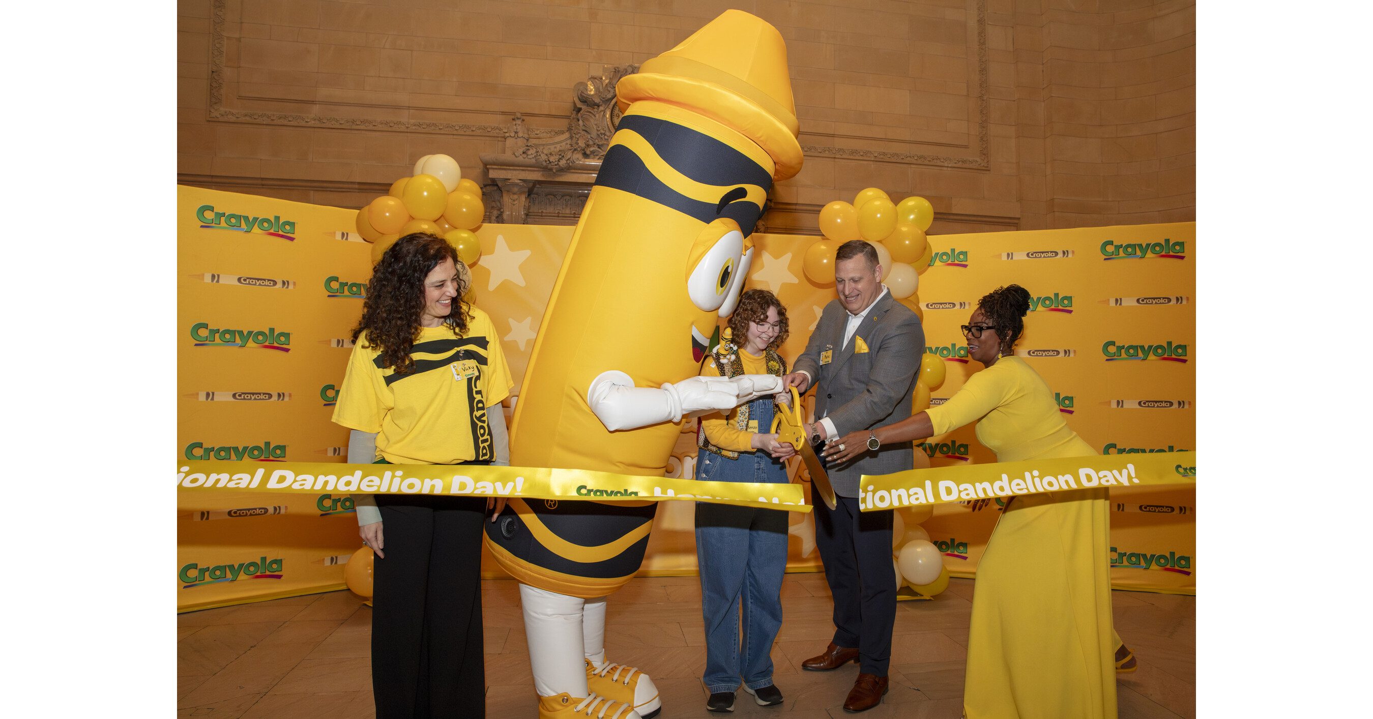 HAPPY NATIONAL DANDELION DAY! THOUSANDS OF GUESTS JOINED CRAYOLA AT ...