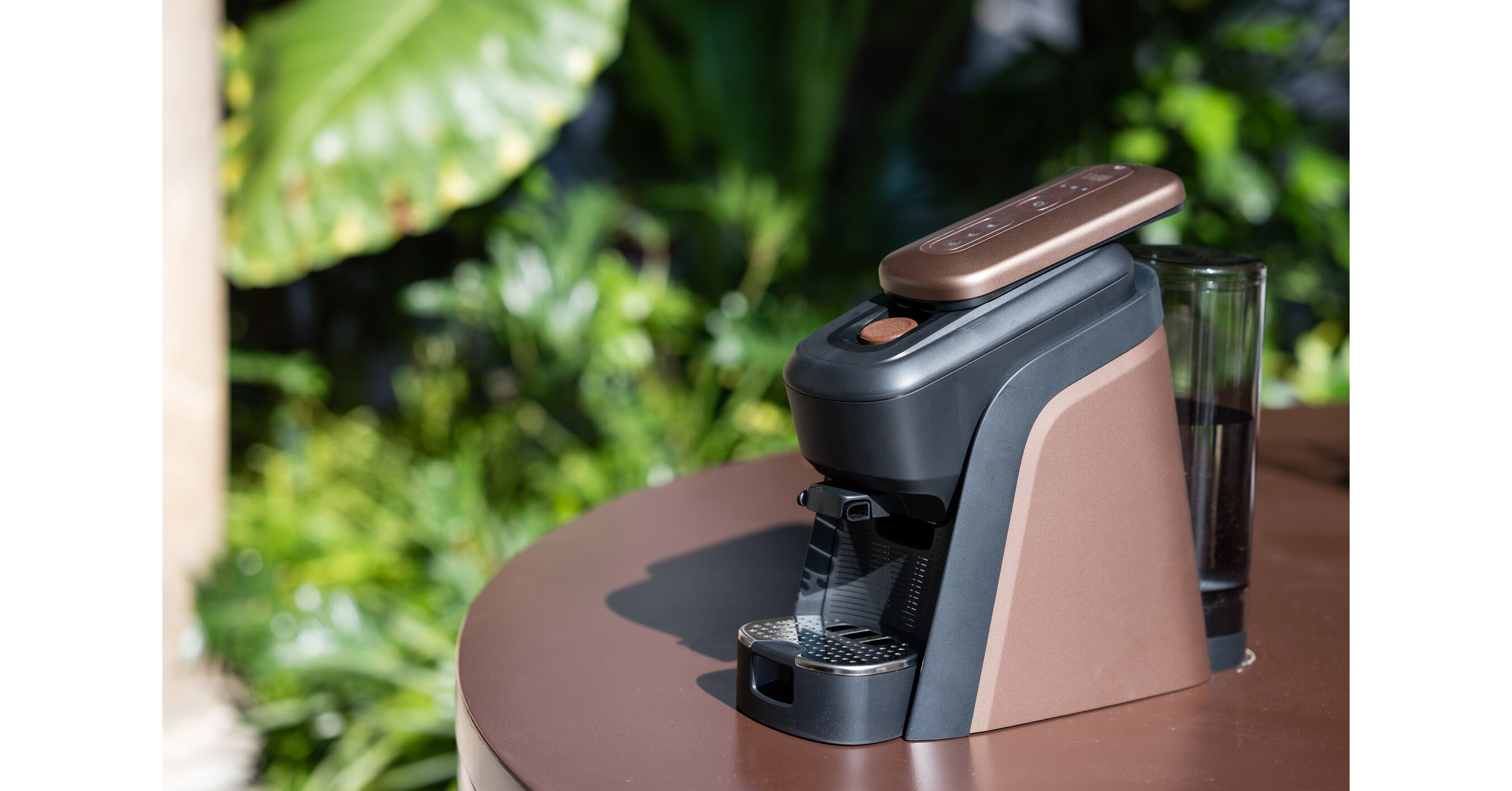 AT MILAN DESIGN WEEK 2025 LAVAZZA UNVEILS TABLÌ, THE FUTURE MADE OF 100 ...